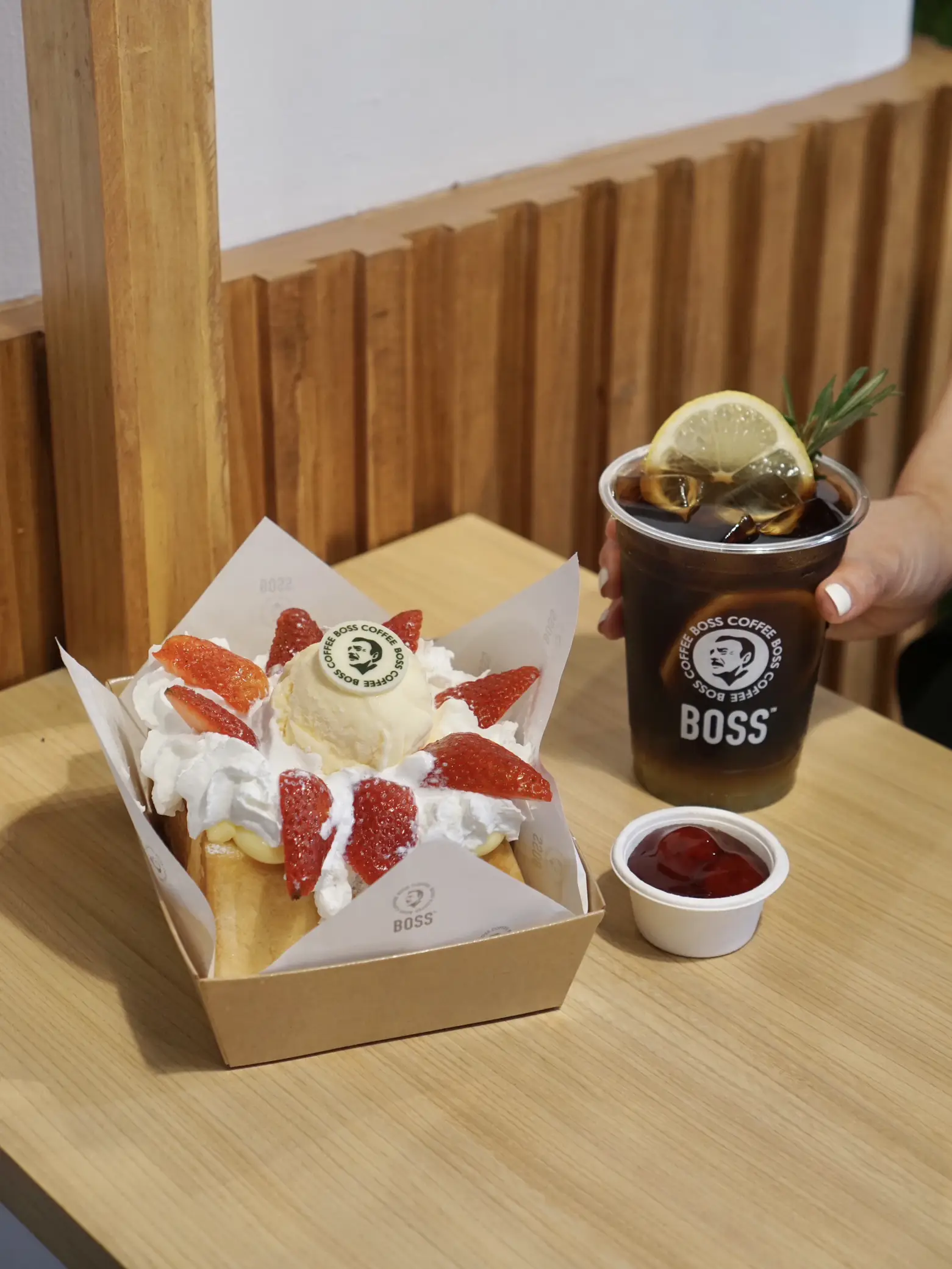 Boss Café @ Siam Center | แกลเลอรีที่โพสต์โดย Places two Go | Lemon8