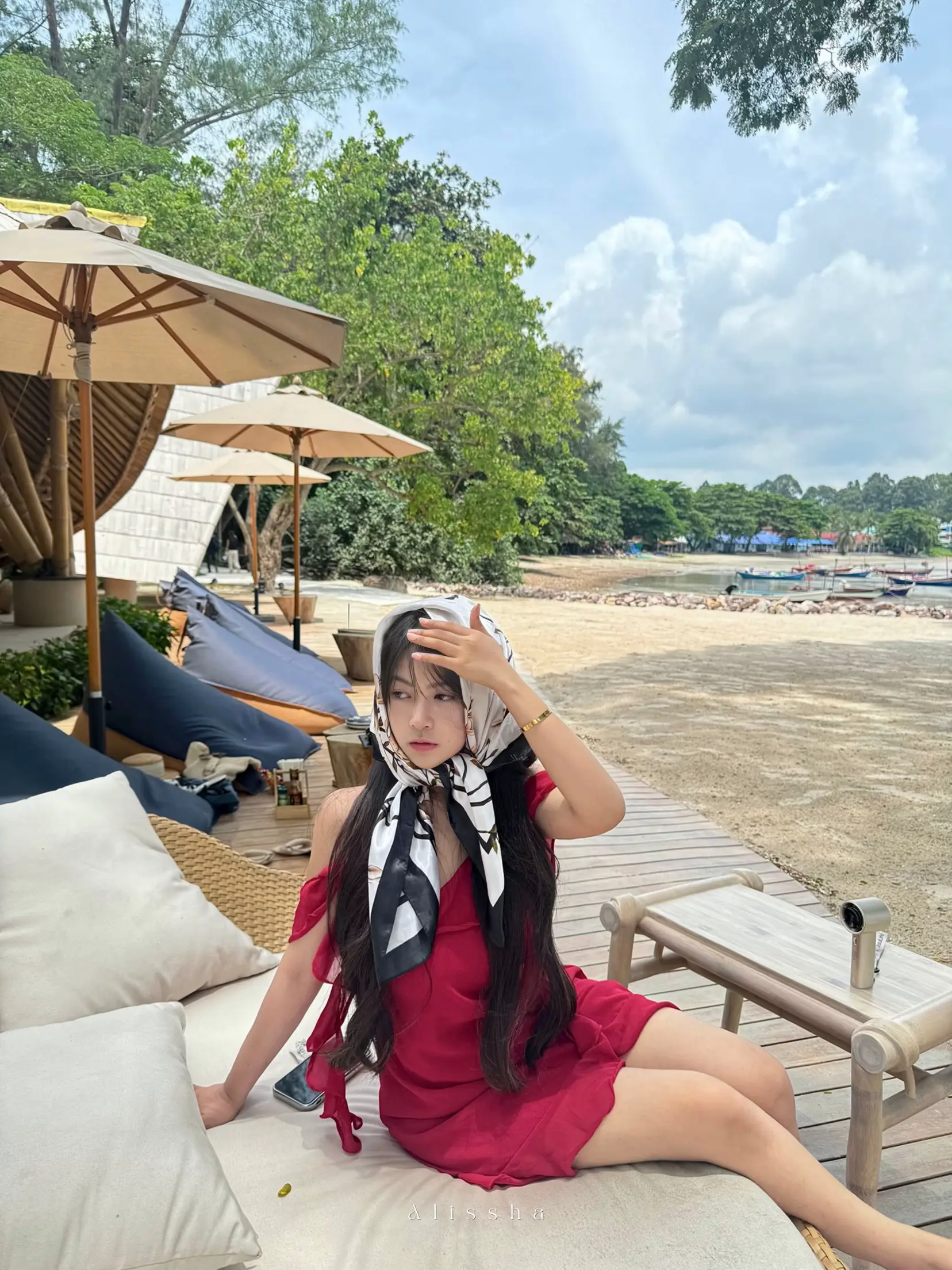 Bambu beach club by amatara บีชคลับลับติดทะเล🌴🌊 | แกลเลอรีที่โพสต์โดย Alice | Lemon8