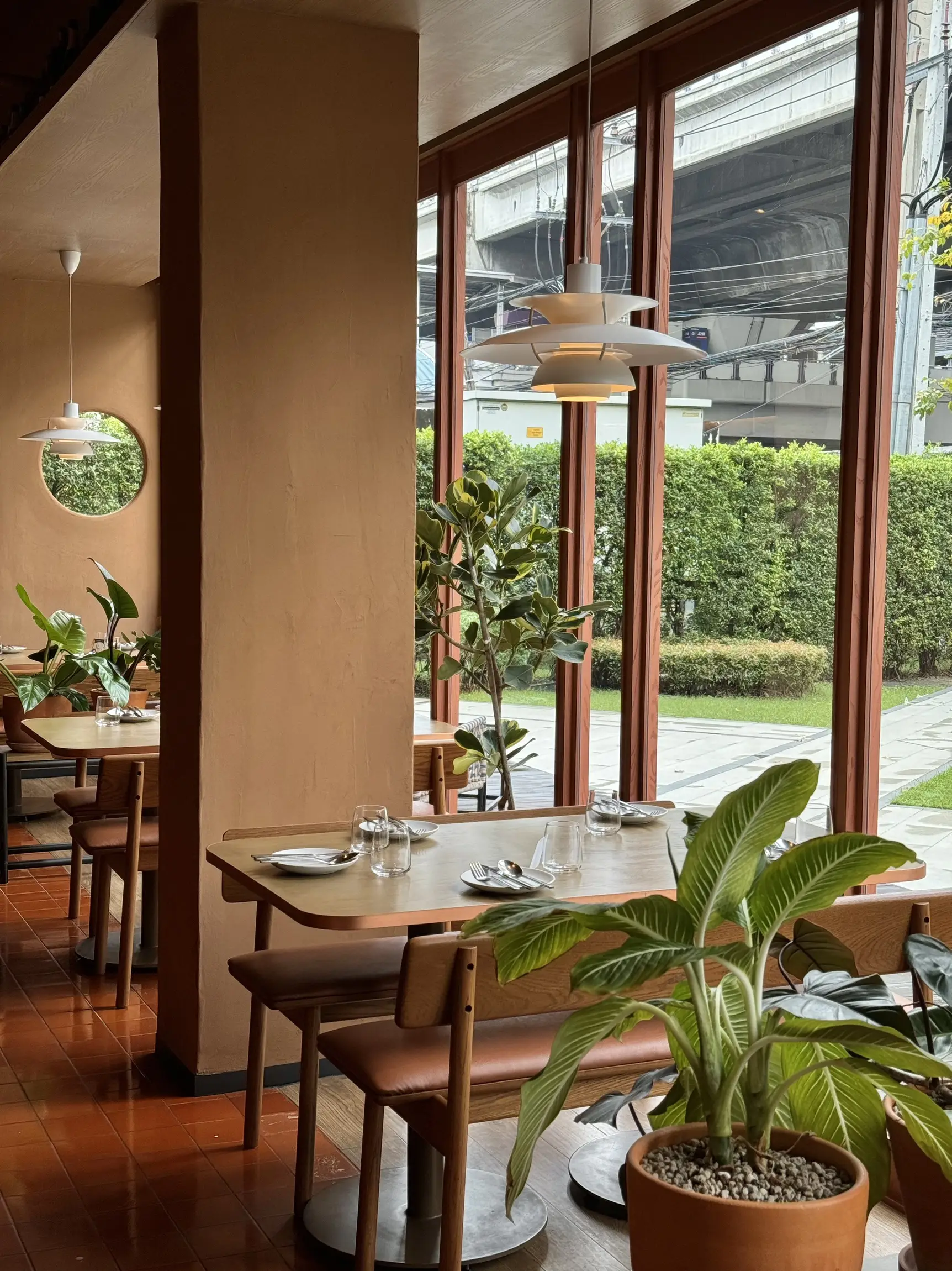 19 ไอเดียยอดนิยมเกี่ยวกับ Lunchwithview ในปี 2024