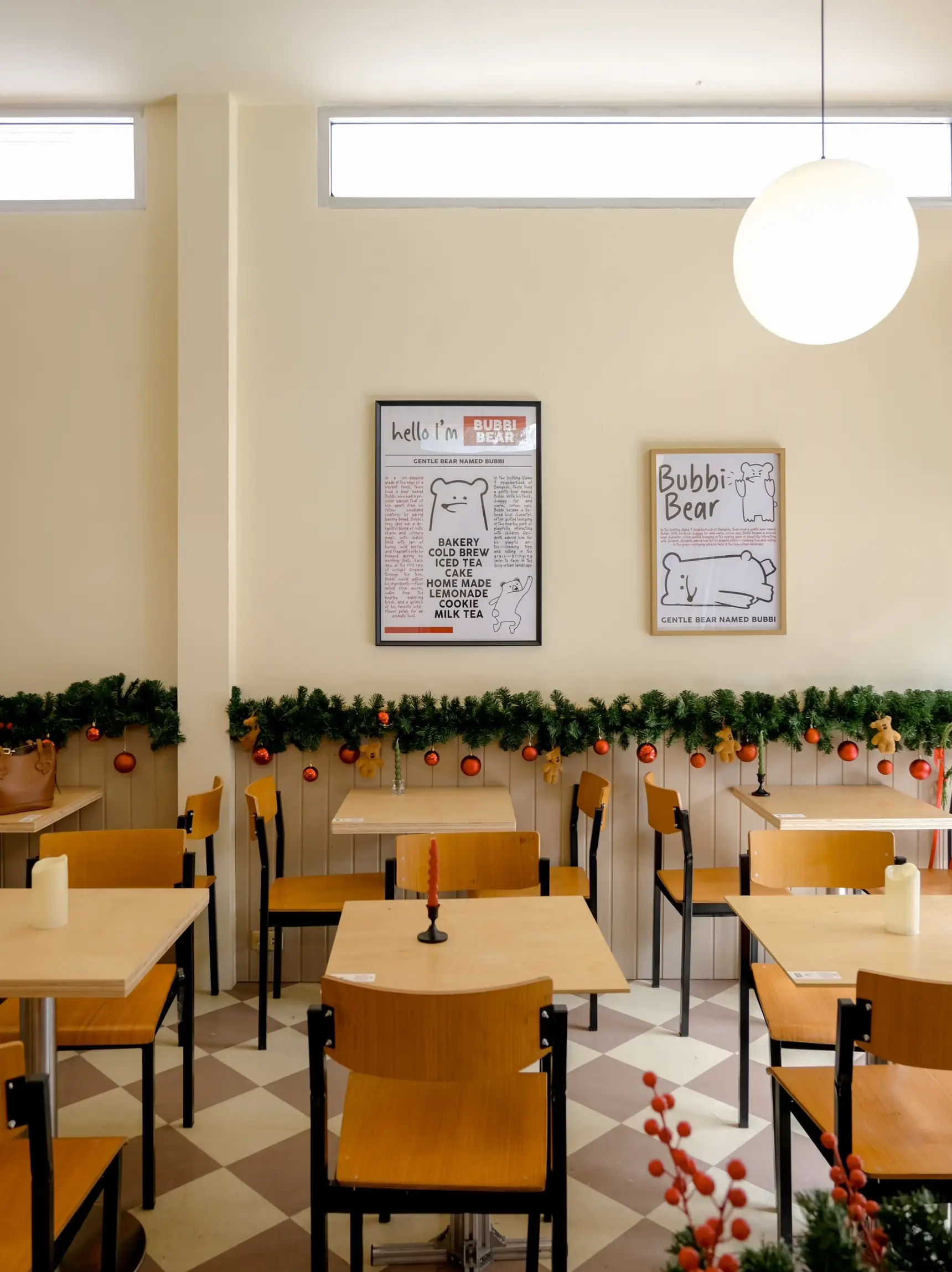 สวยมาก คาเฟ่น้อลหมี Bubbi Bear ธีมคริสมาสต์ #ย่านรัชดาซอย3 | แกลเลอรี ...