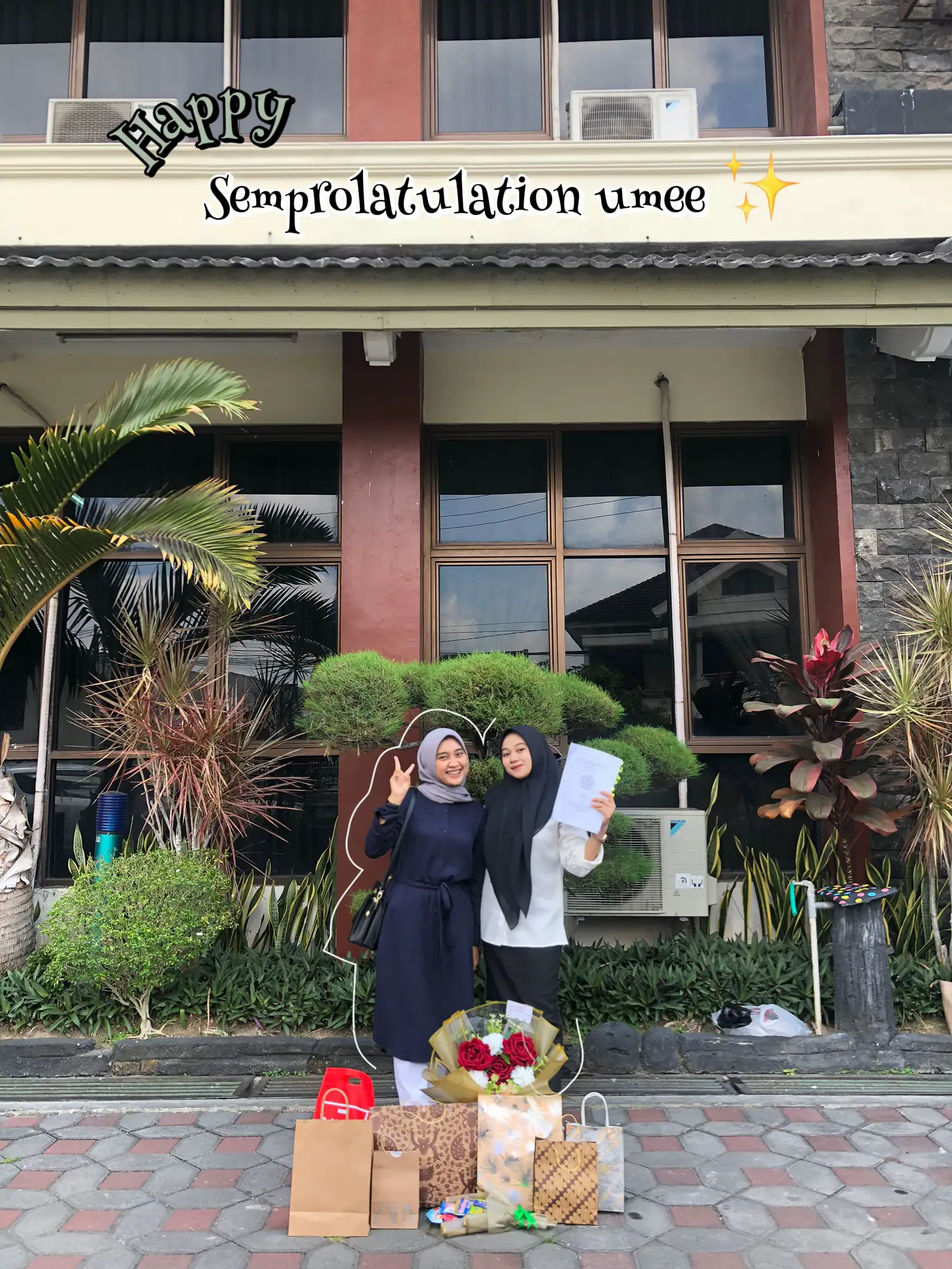 Happy | Galeri diposting oleh Diniatun | Lemon8