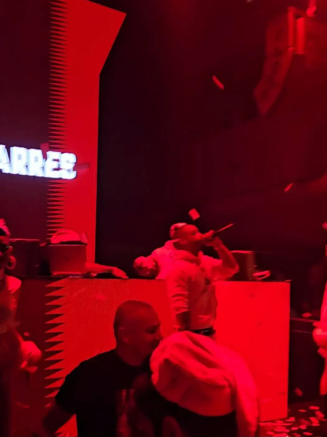 Nightlife.run ชวนเที่ยวครั้งที่ 3 Let’s go party by NL | แกลเลอรีที่โพสต์โดย nightlife.run | Lemon8