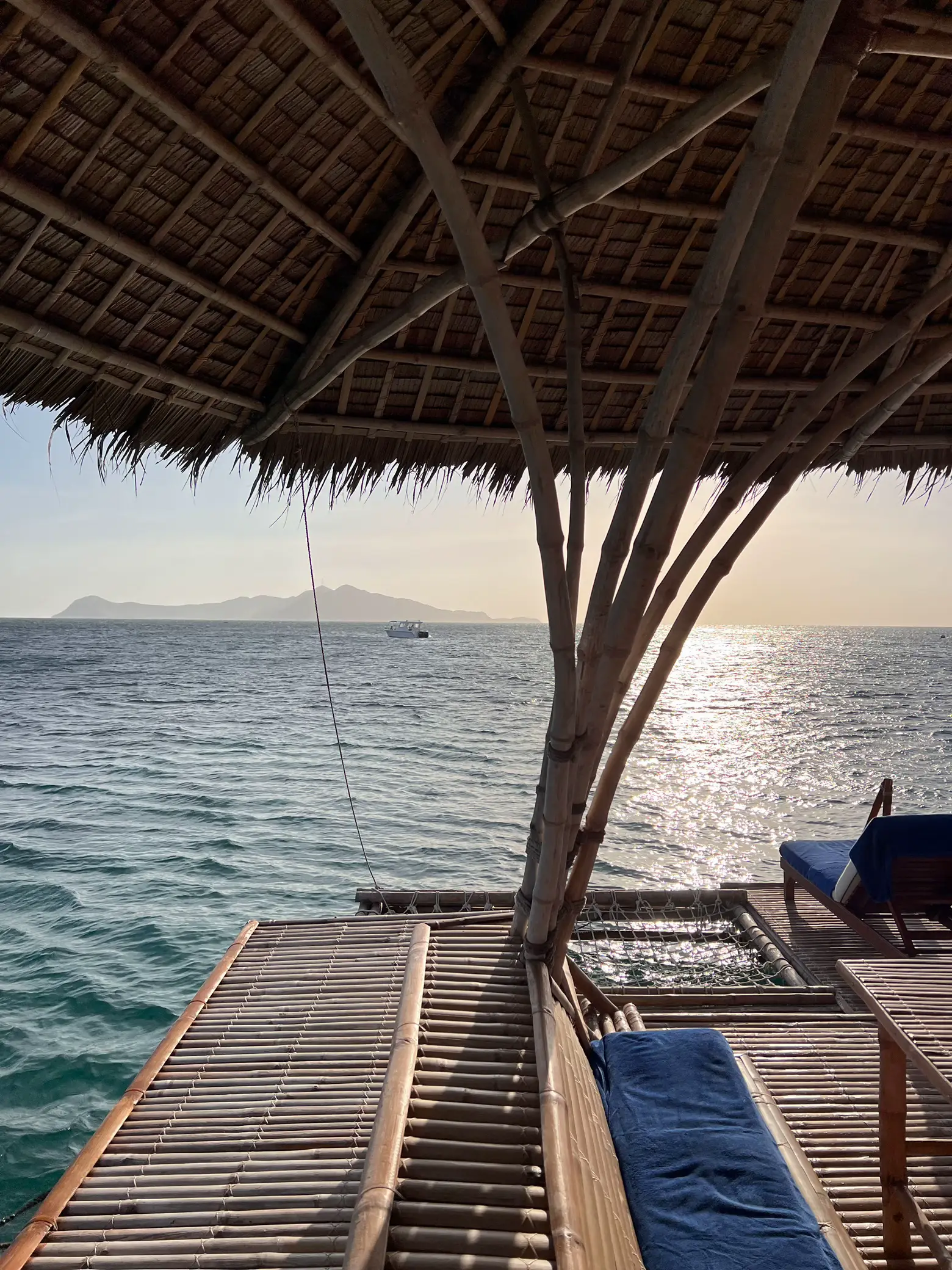 Floating Bamboo Raft in the Middle of the Sea Amanpulo | Gallery posted ...