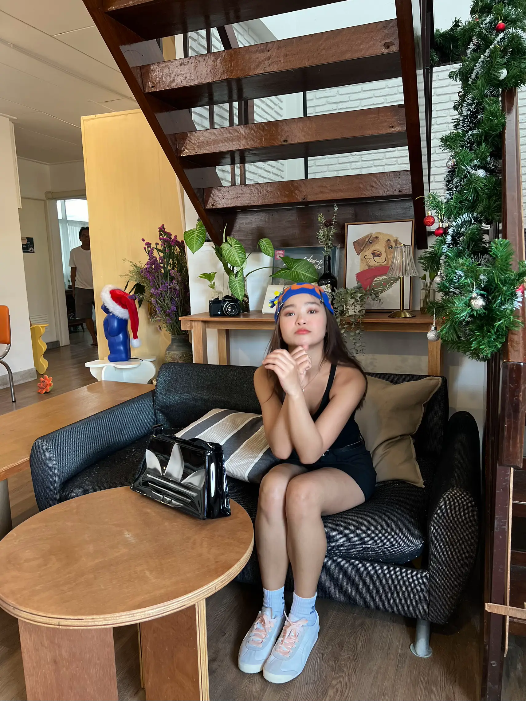 คาเฟ่น้องหมาดัชชุน 🐶 | SUMM Coffee & Studio ☘️ | แกลเลอรีที่โพสต์โดย isfaai | Lemon8