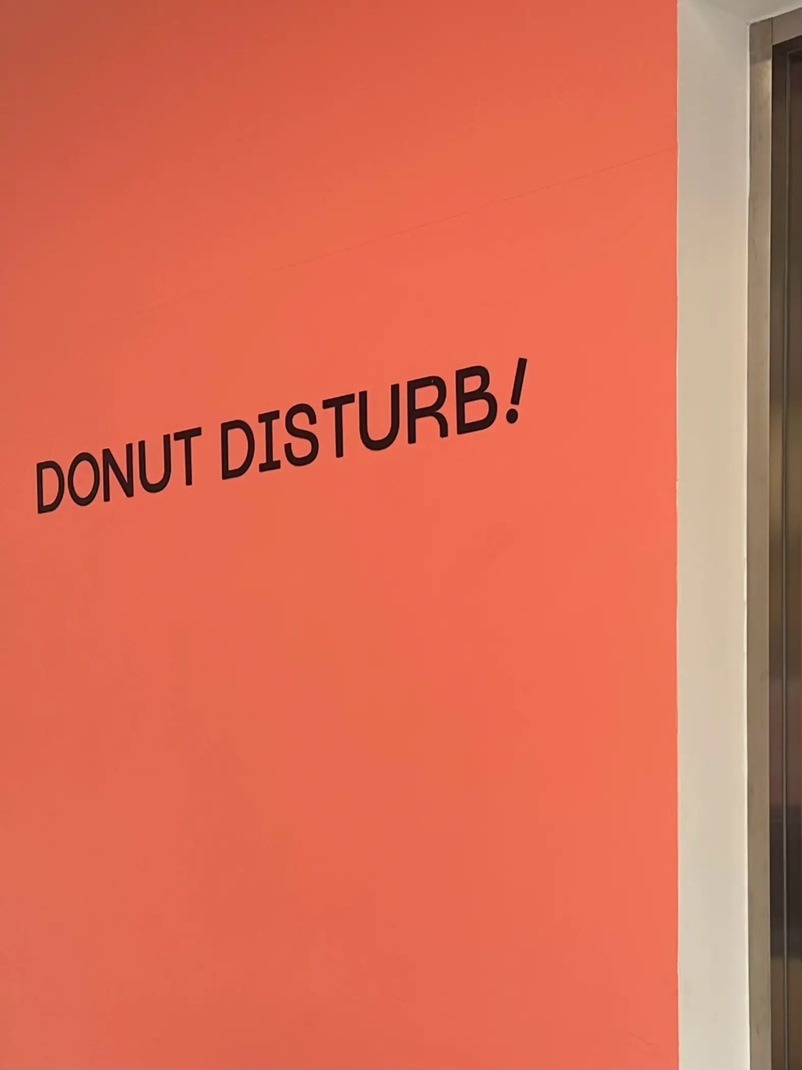 Donut Disturb! ร้านโดนัทใหม่จากร้าน drop by dough 🍩 | แกลเลอรีที่โพสต์ ...