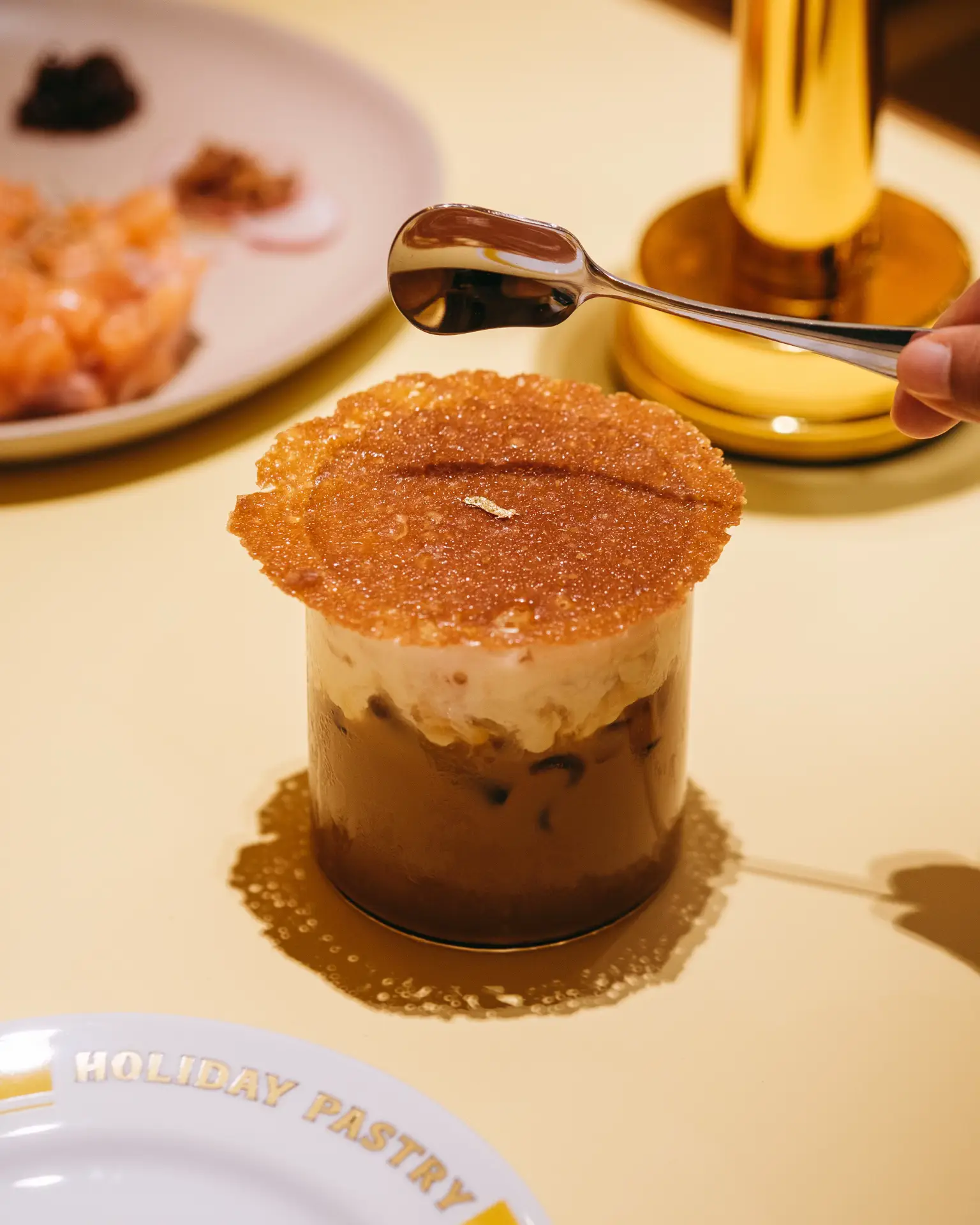 HOLIDAY PASTRY “The Dining Room” ชั้น 7 centralwOrld | Gallery posted ...