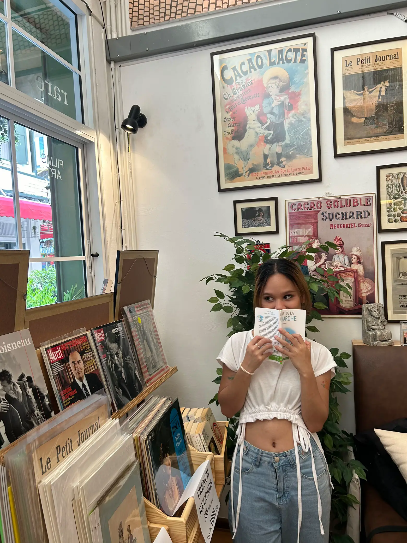 Balzac คาเฟ่สำหรับคนรักหนังสือสไตล์ฝรั่งเศส 📚 | แกลเลอรีที่โพสต์โดย gail | Lemon8