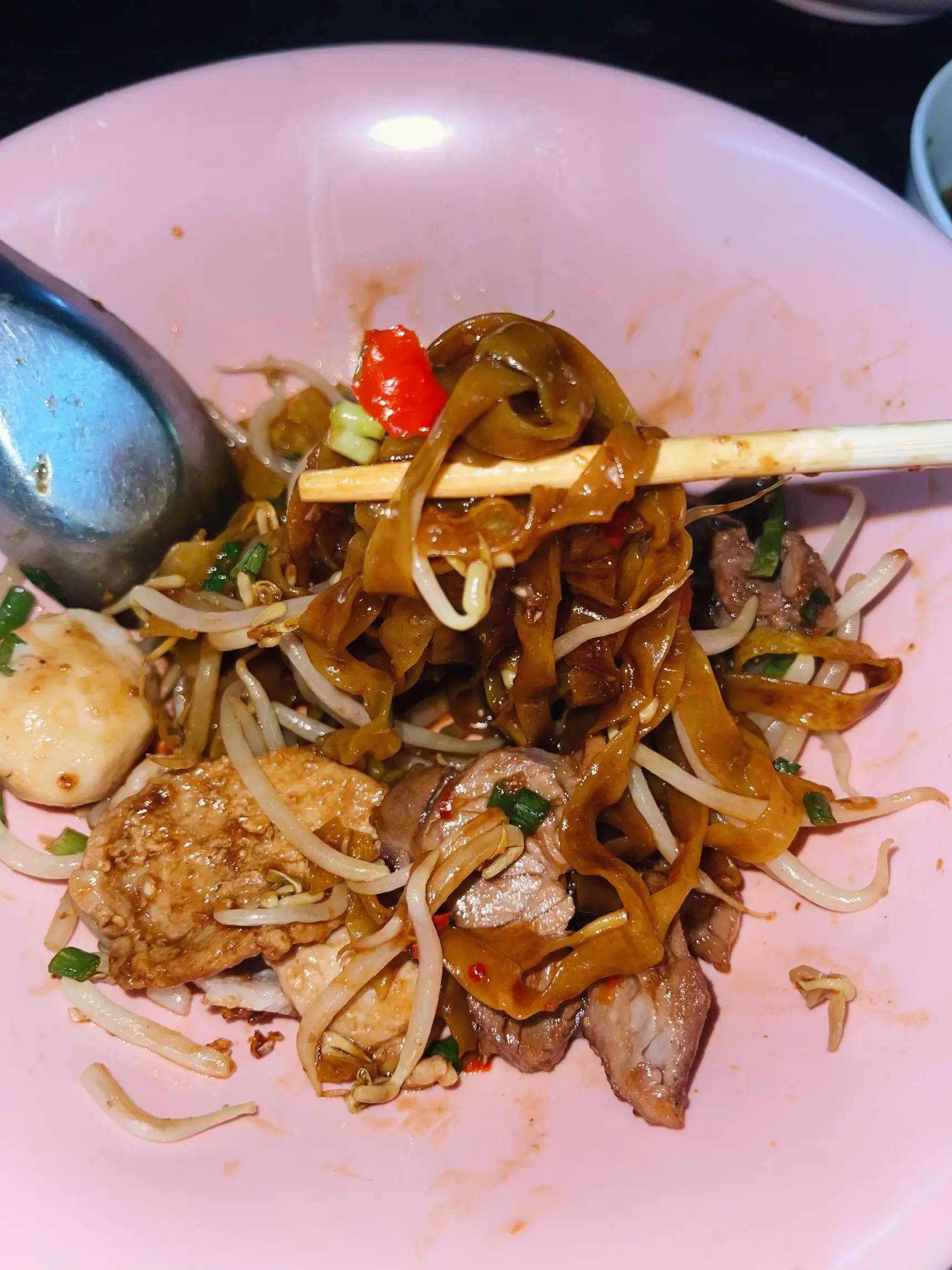 สั่งสองชามยังไม่พอ อร่อยแบบยกซด | แกลเลอรีที่โพสต์โดย pjployjun🍕🍱🍜 | Lemon8