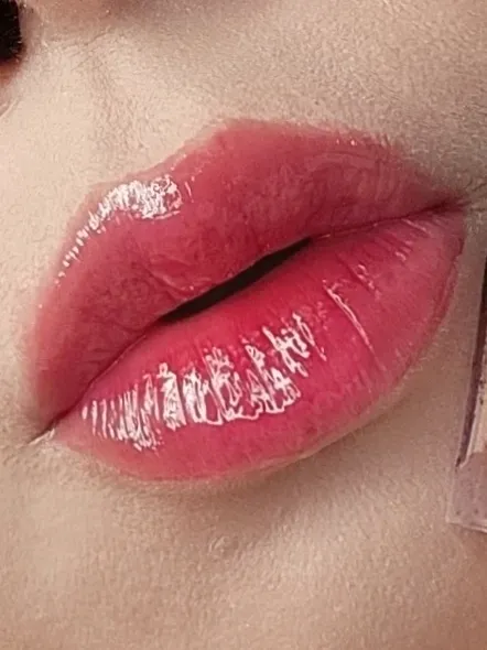 Dinto ลิปทินต์เนื้อกระจก | แกลเลอรีที่โพสต์โดย อิป้าพาเป๊ะ | Lemon8