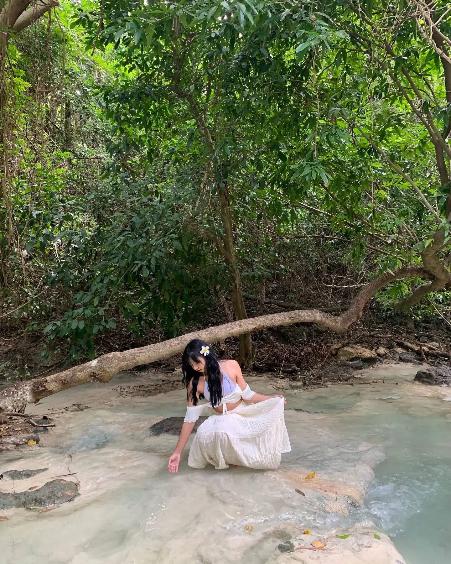 มาแต่งตัวเป็นแฟรี่ในป่ากันน🧚🏻 | แกลเลอรีที่โพสต์โดย Ra Ri | Lemon8