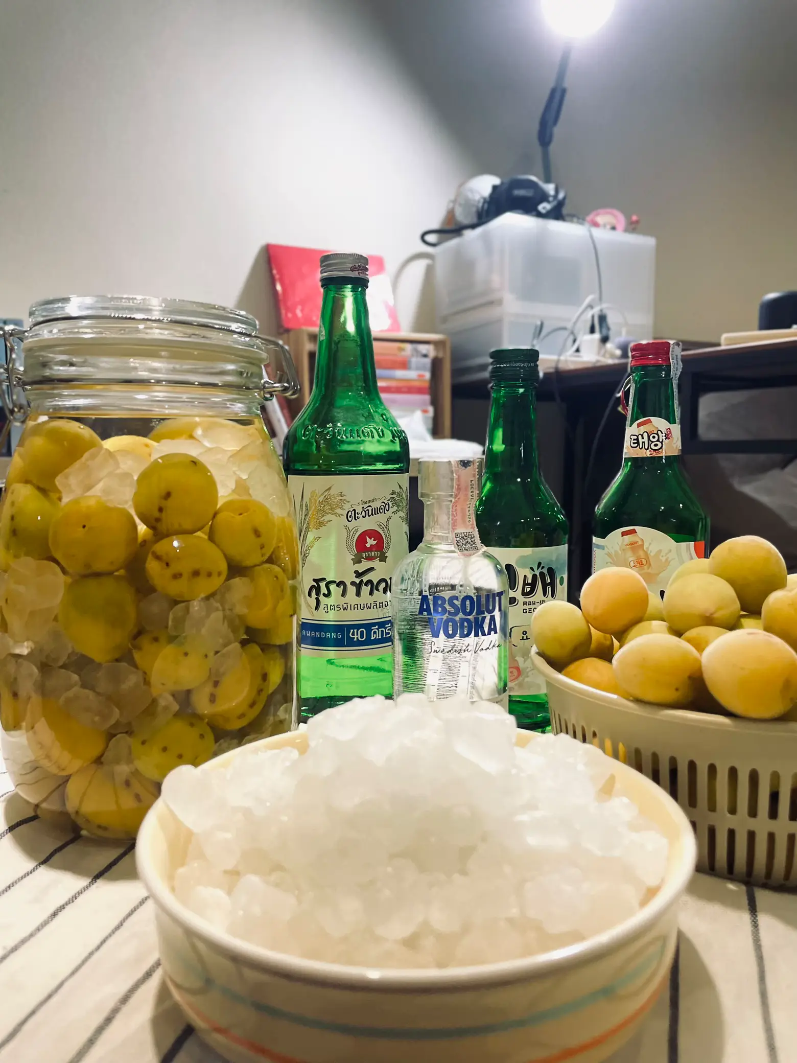 How to Make UMESHU เหล้าบ๊วย ทำยังไง? | แกลเลอรีที่โพสต์โดย Khunwarit | Lemon8