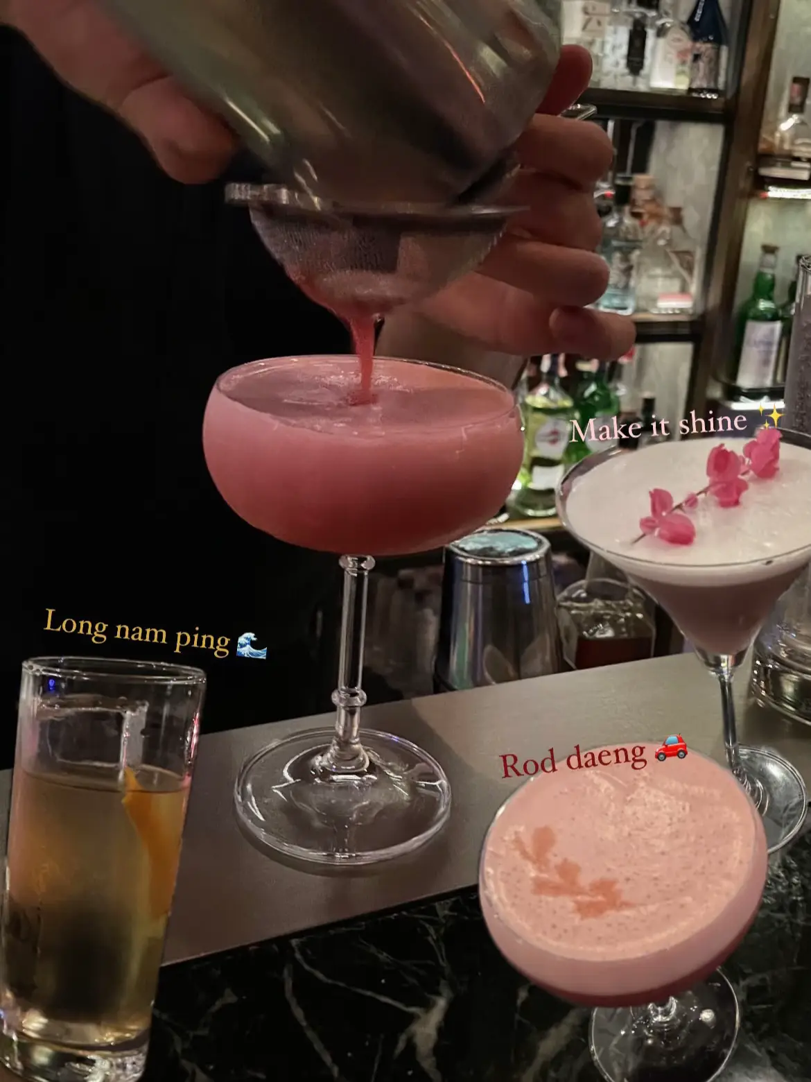 บาร์(ไม่ลับ)ใกล้นิมมาน “Caravan bar” มู้ดดี cocktail เริ่ด🌃🍸 | แกลเลอรี ...
