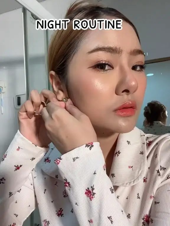 Good night 😍😍 | วิดีโอที่เผยแพร่โดย สมศรี channel | Lemon8