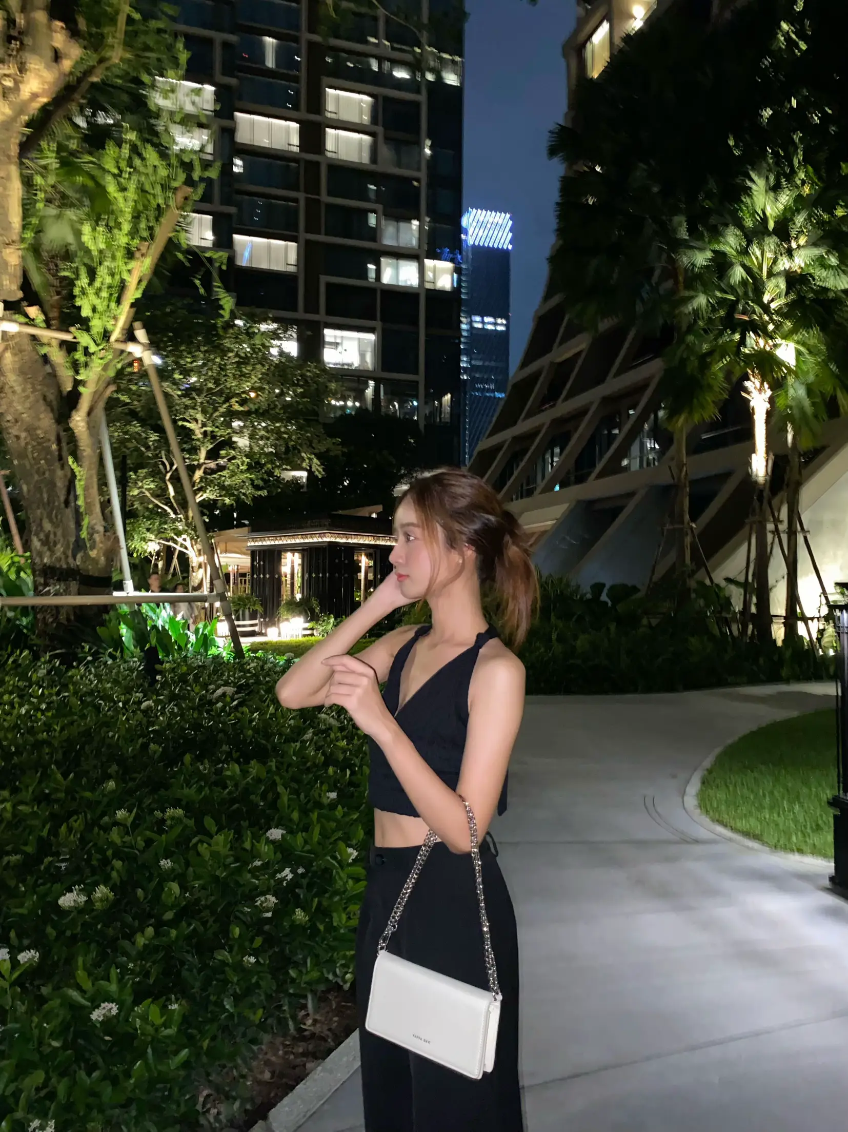 ทานอาหาร เดินเล่นย่านหลังสวน Craft@Kimpton Maa-Lai 🏞️🥙🦮 | แกลเลอรีที่ ...