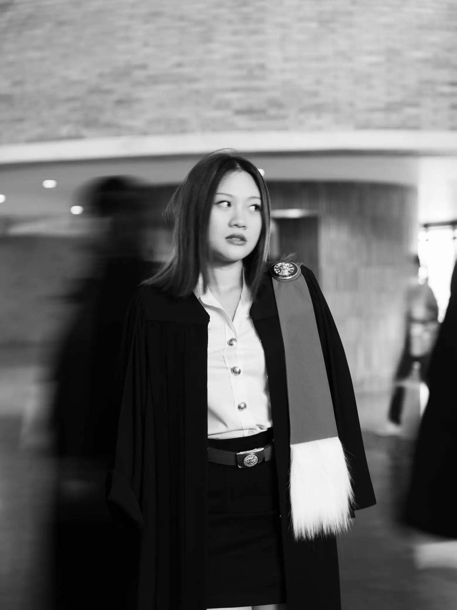 Graduation poses idea | แกลเลอรีที่โพสต์โดย Pim🌺 | Lemon8