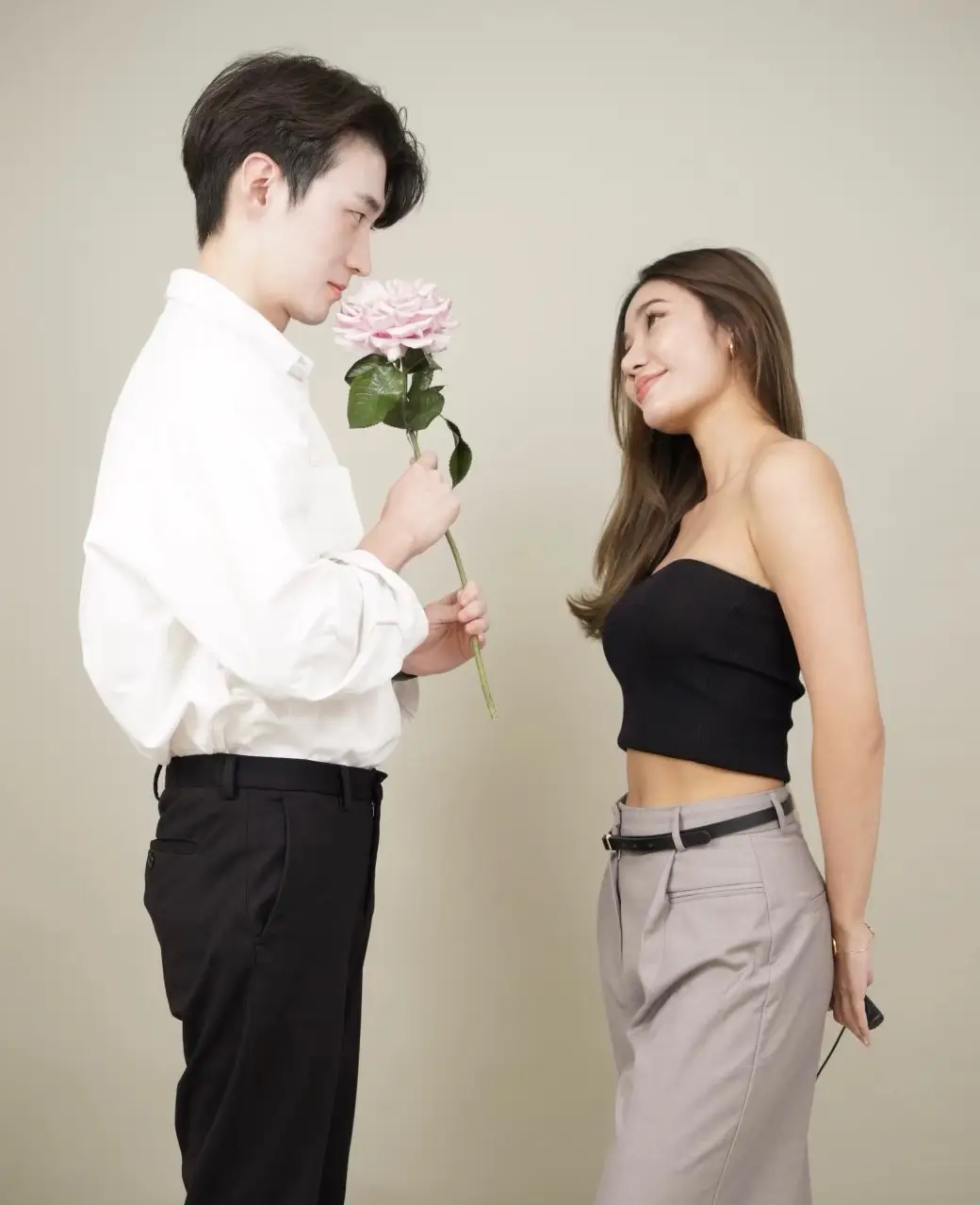 Stay studio📸ถ่ายรูปกับแฟนหวานกรุบ | แกลเลอรีที่โพสต์โดย By lanlalit | Lemon8