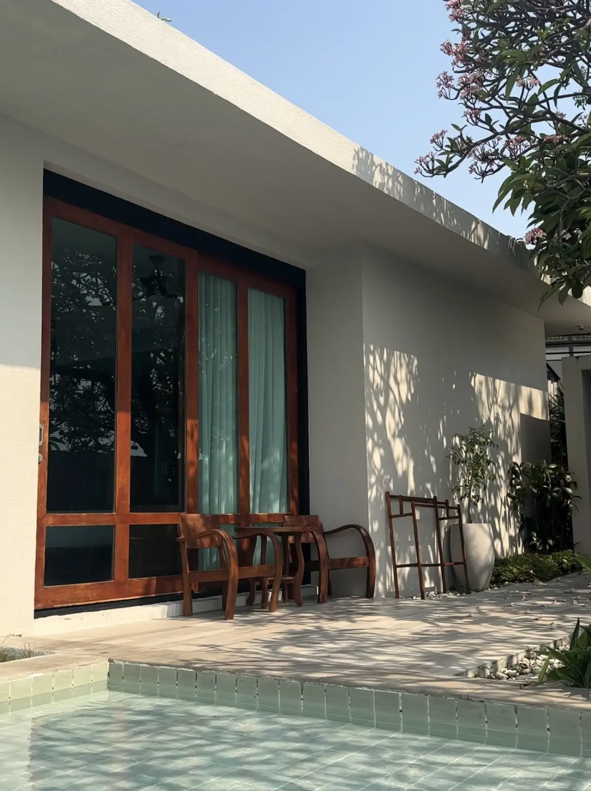 หนีไปพักใจ ที่พักเปิดใหม่ริมหาดหัวหิน🛖🍃 | แกลเลอรีที่โพสต์โดย ffah.b | Lemon8