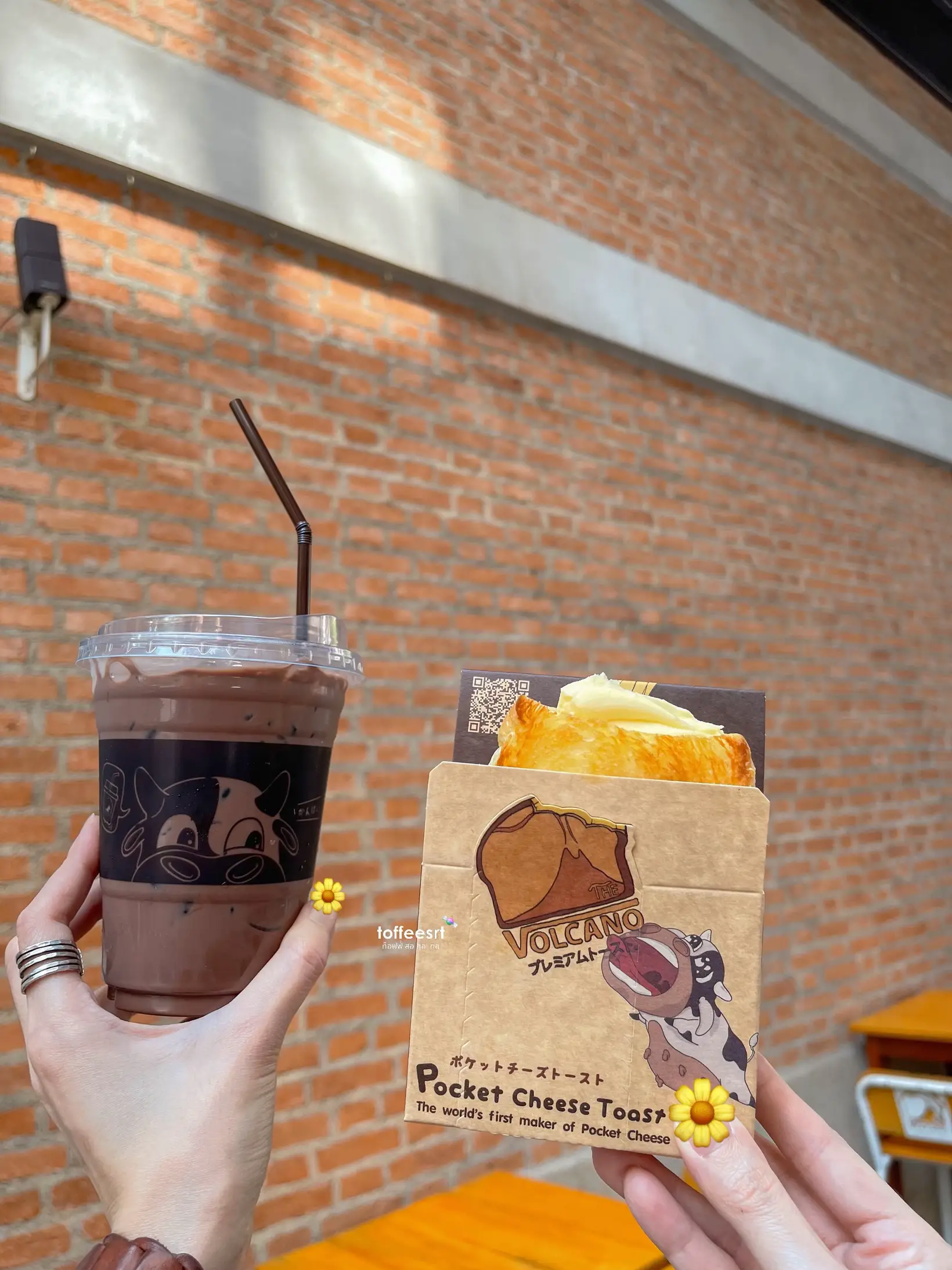 The Volcano นมสด ขนมปังปิ้งเชียงใหม่ ต้องแวะทุกครั้งที่ไปเที่ยว | แกลเลอรีที่โพสต์โดย toffeesrt ...