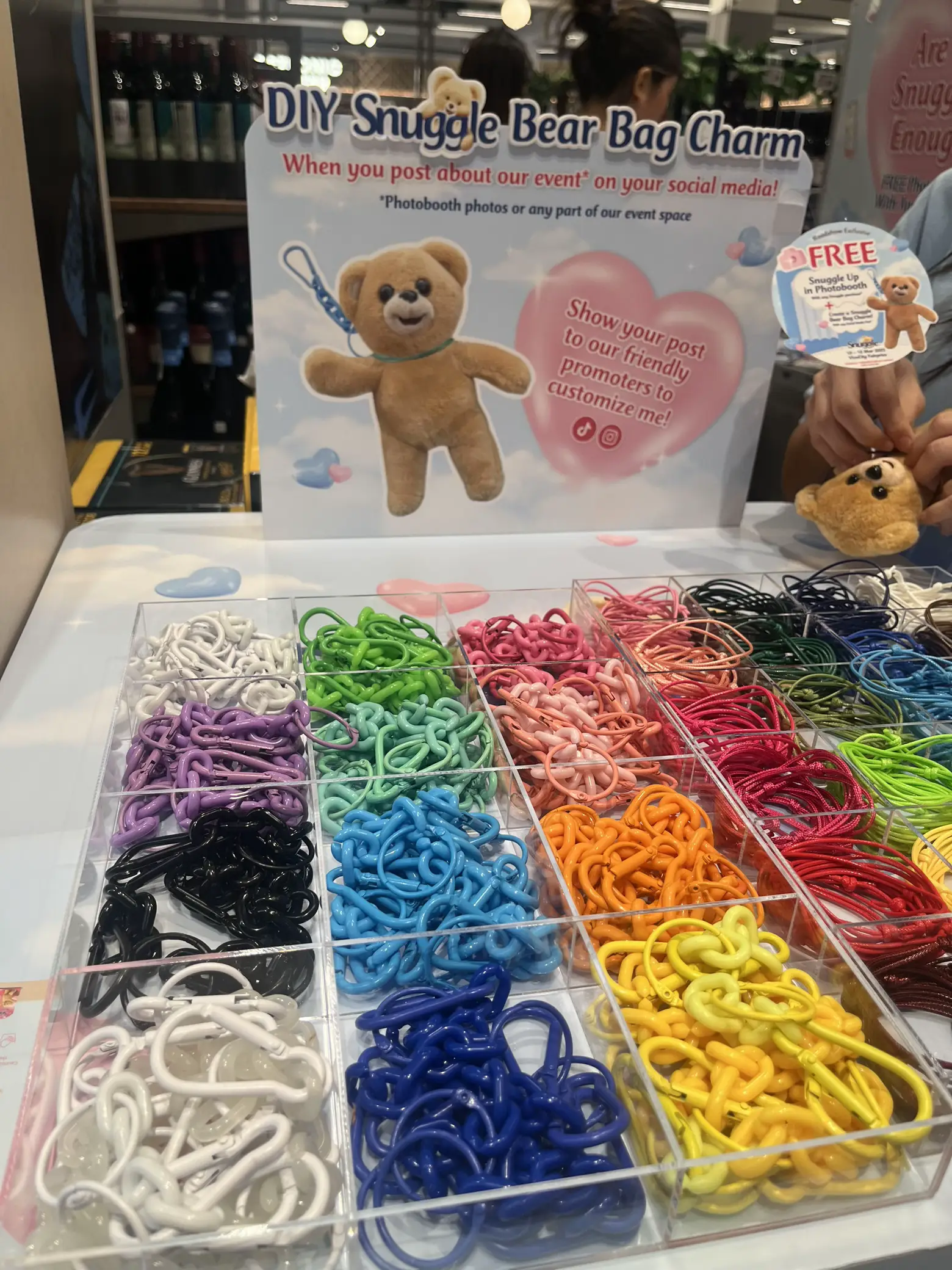 Free snuggle bear Roadshow event NTUC | Gallery posted by Sg Lobang ...