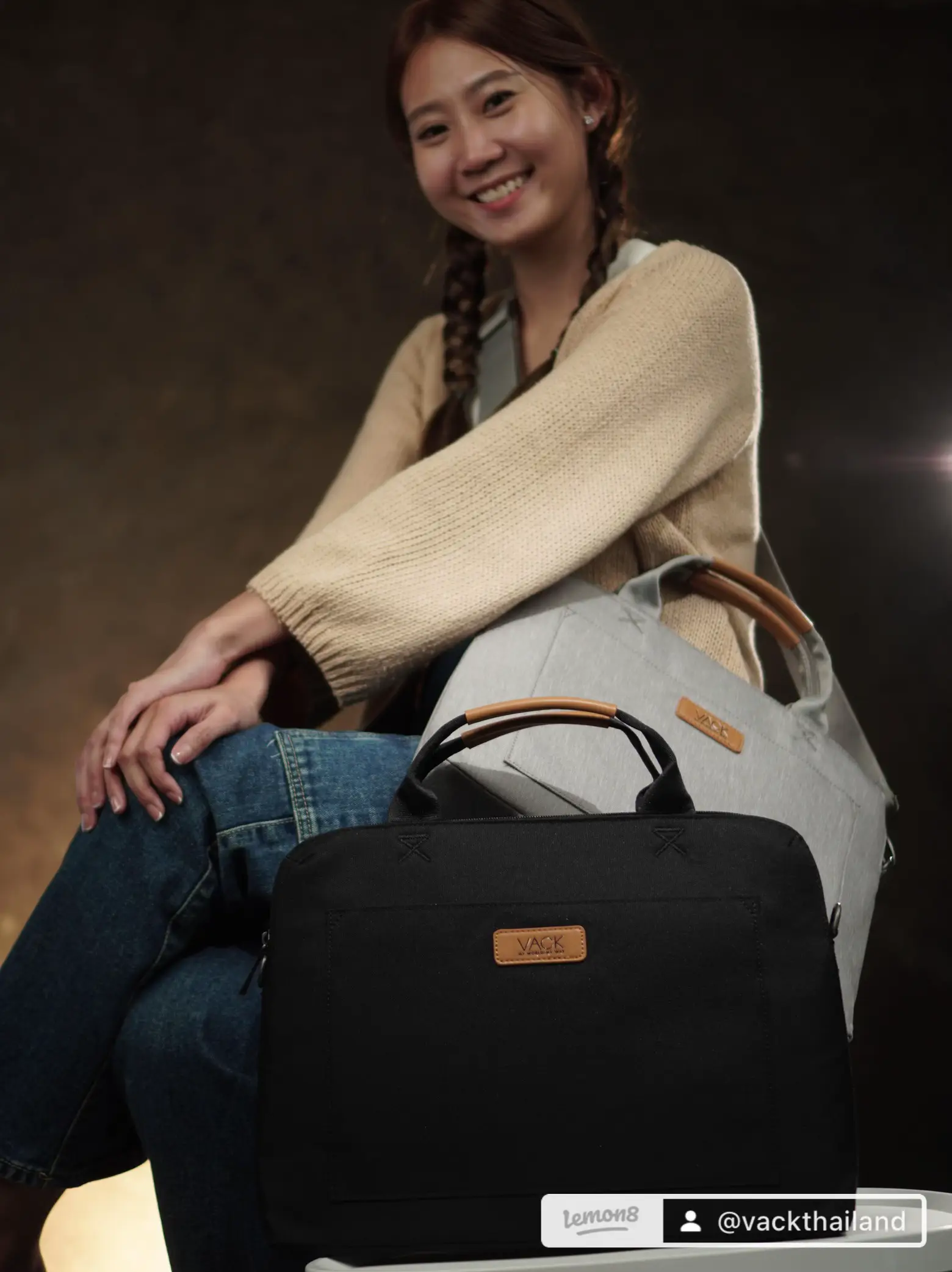 VACK Notebook Bag - กระเป๋าใส่ | แกลเลอรีที่โพสต์โดย VACK Thailand | Lemon8