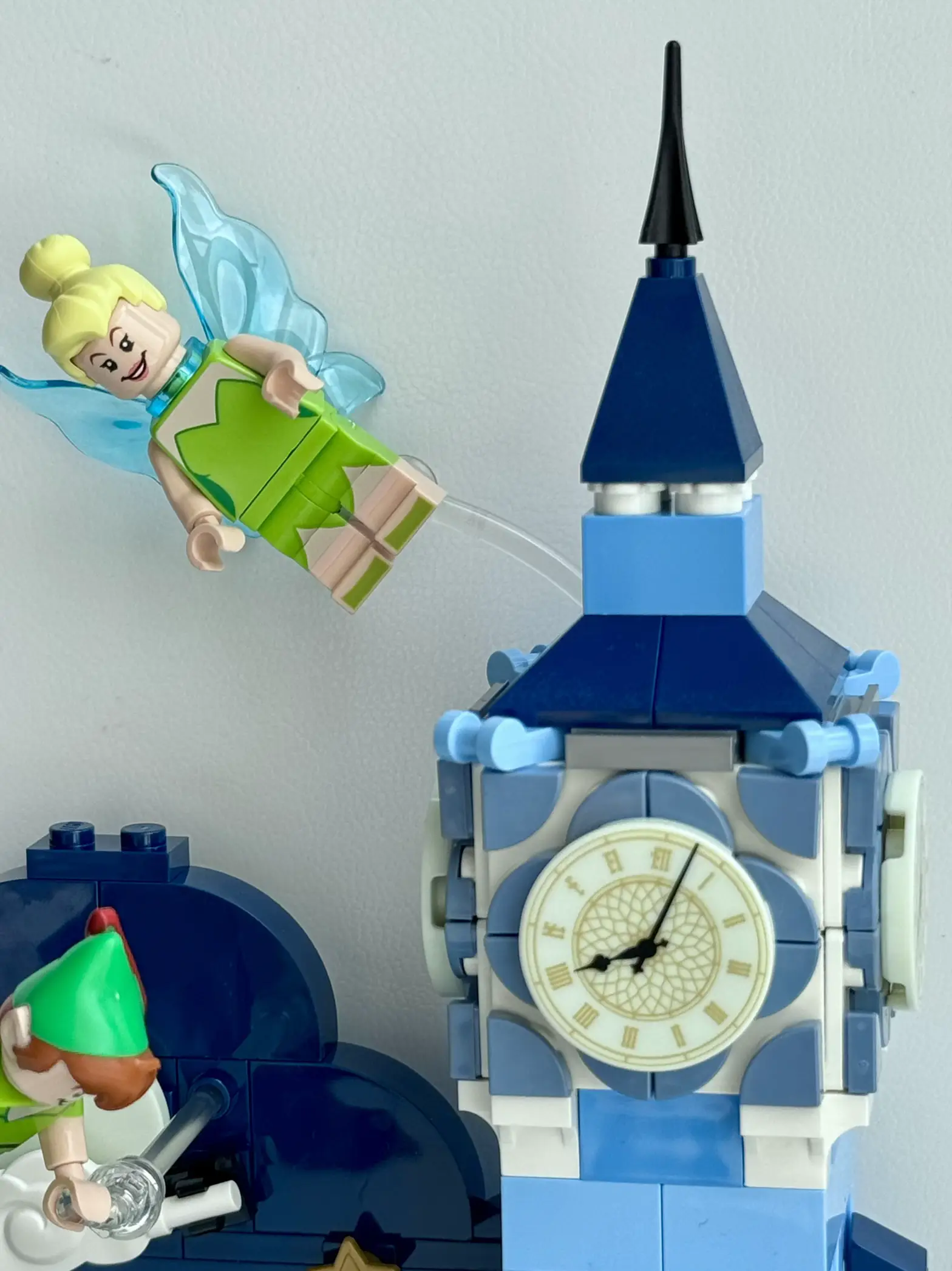 Lego Peter Pan | แกลเลอรีที่โพสต์โดย Mandy is sleepy | Lemon8