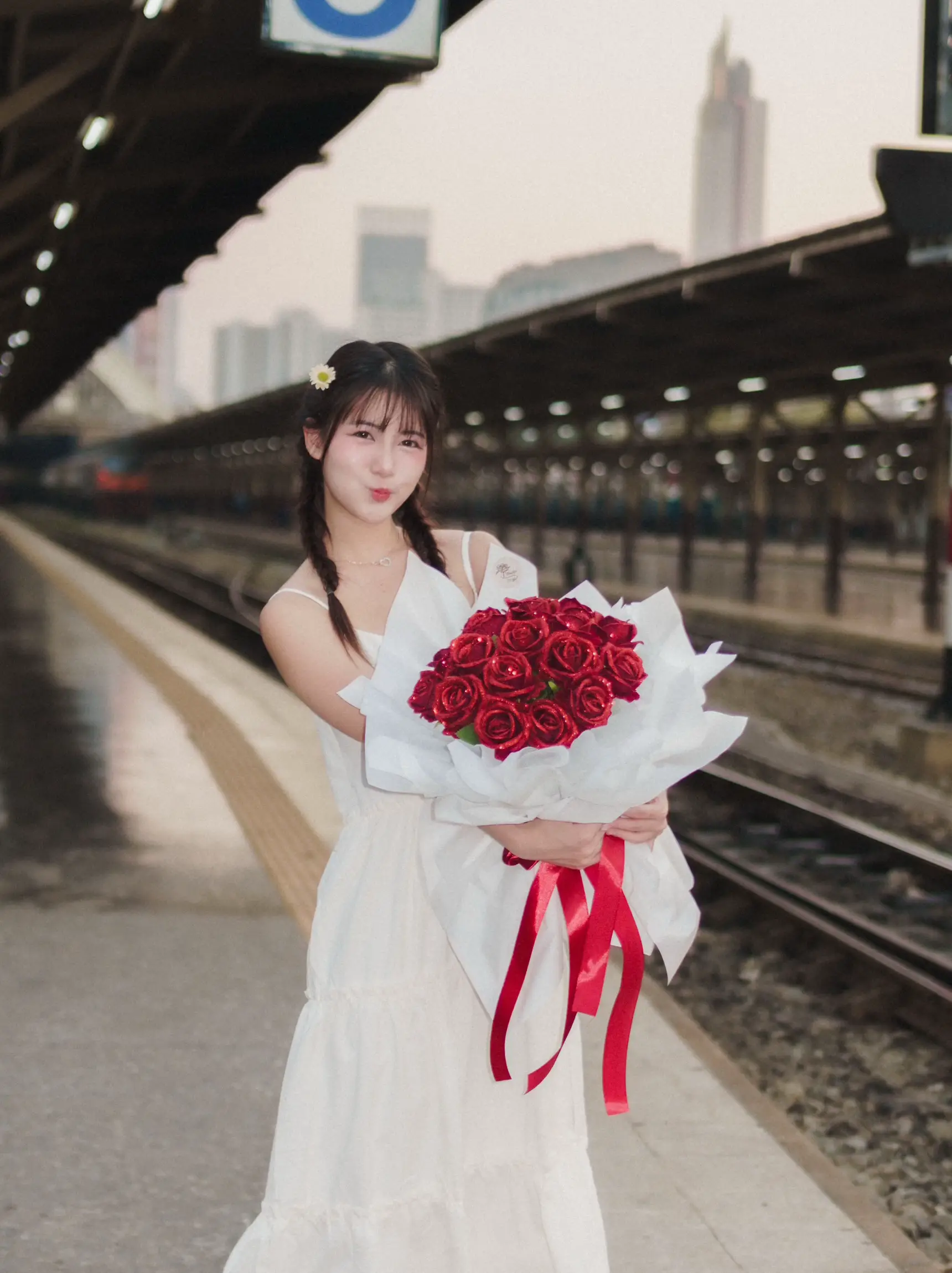 ถ่ายรูปเปิดแฟลช กับ ZV-E10 | แกลเลอรีที่โพสต์โดย ⠀B | Lemon8