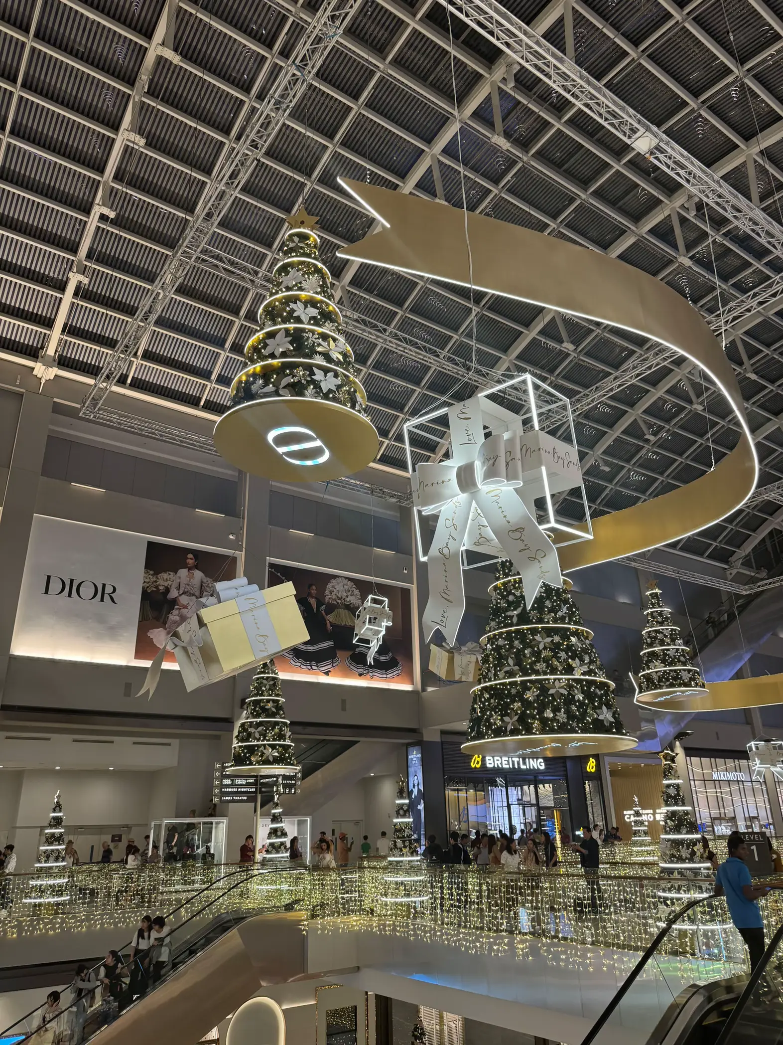 This year Dior theme @MBS | Gallery posted by Singapore Stuff | Lemon8