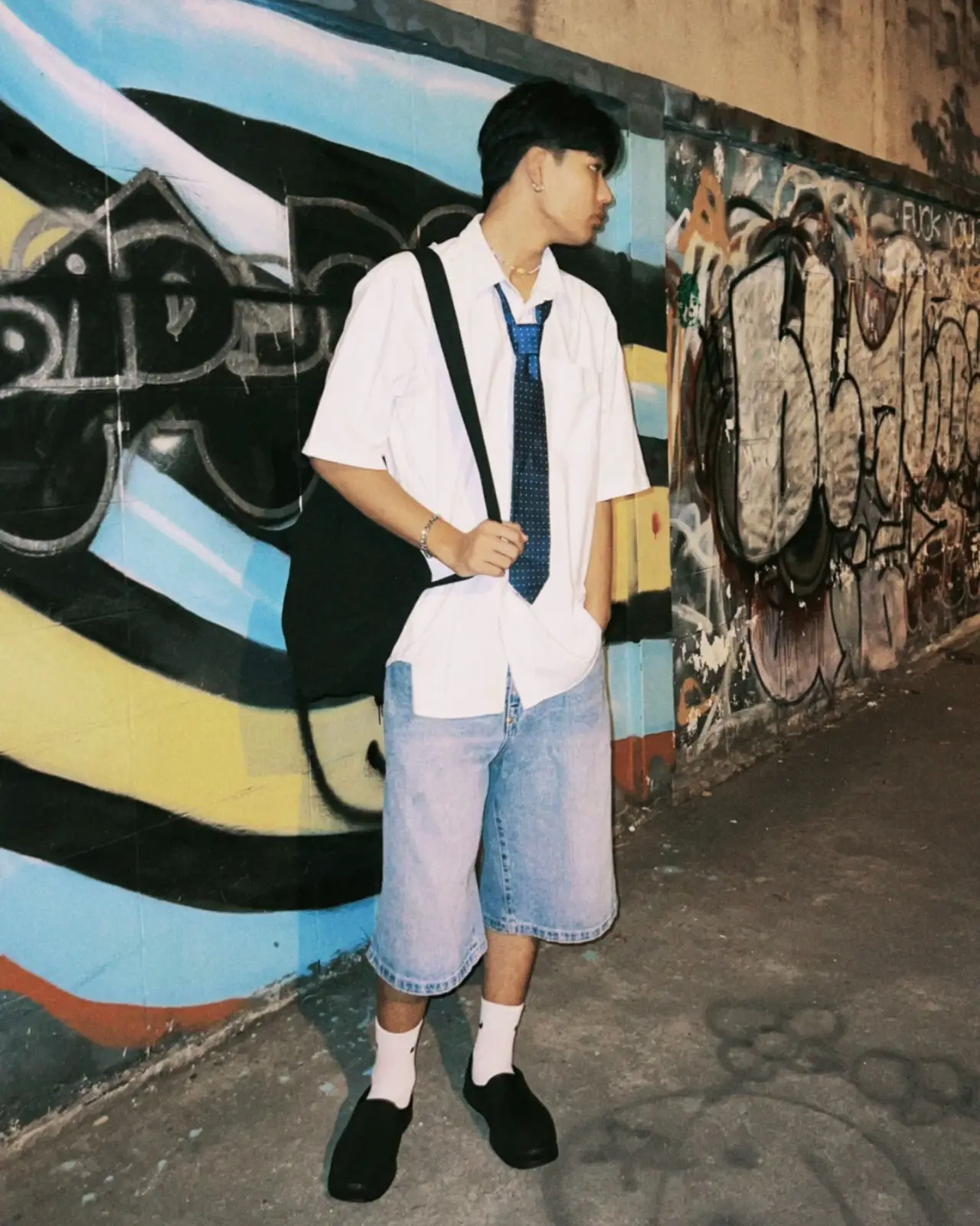 แชร์สไตล์การแต่งตัว Vintage style 90s👔📺 | แกลเลอรีที่โพสต์โดย Dewdo ...