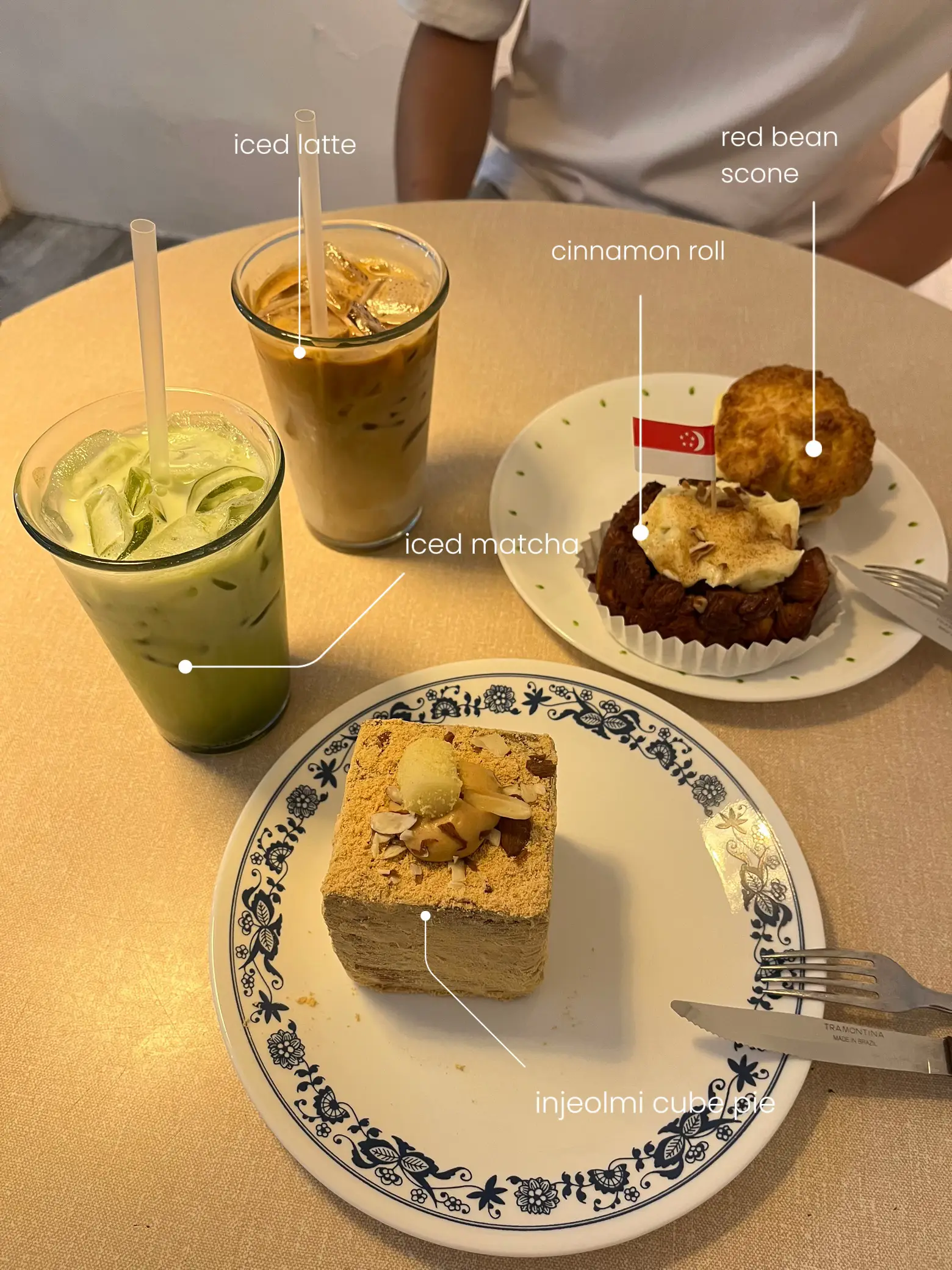 Trying the TikTok famous cube pie cafe ☕️ | Gallery posted by janelle ...