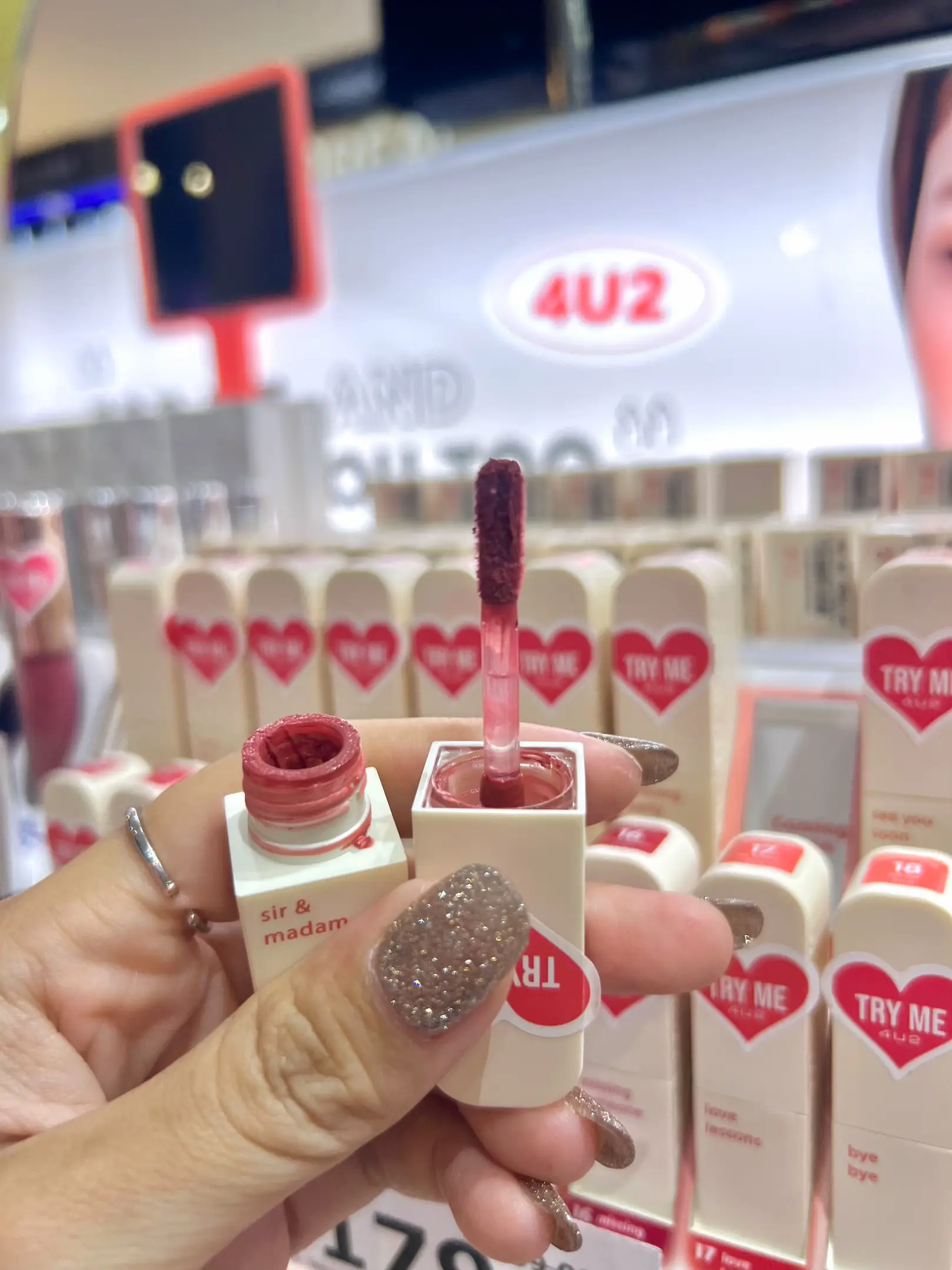4U2 LOVE BABE TINT MATTE🫦🎀 | แกลเลอรีที่โพสต์โดย Pimvi__🩰 | Lemon8
