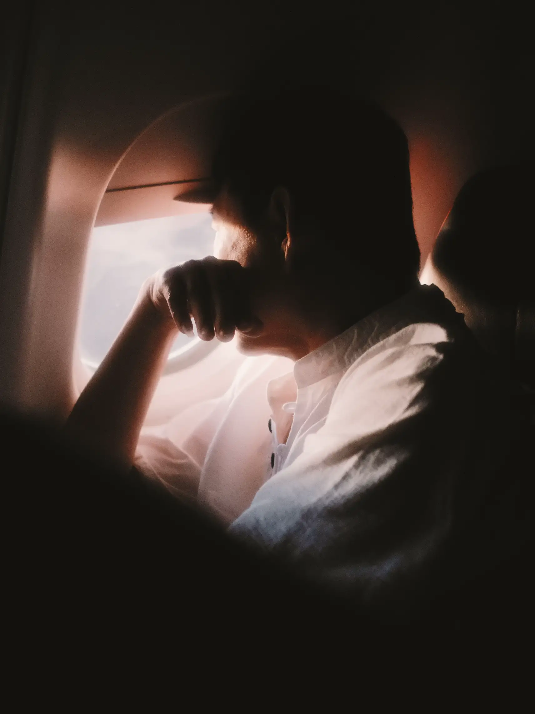 CATCHING SUNRISE ON TWAY FLIGHT 🇸🇬🇰🇷 | Gallery posted by Katelyn | Lemon8