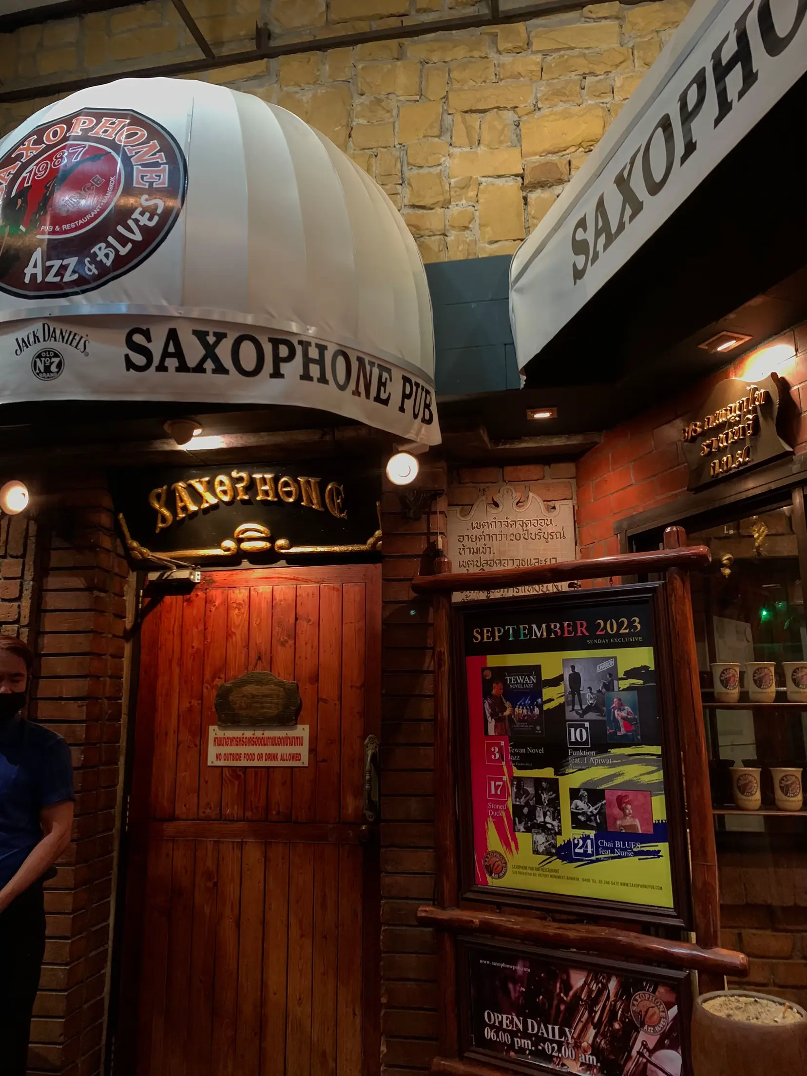 SAXOPHONE PUB & RESTAURANT🎷🍸 | แกลเลอรีที่โพสต์โดย Mhee🧸 | Lemon8