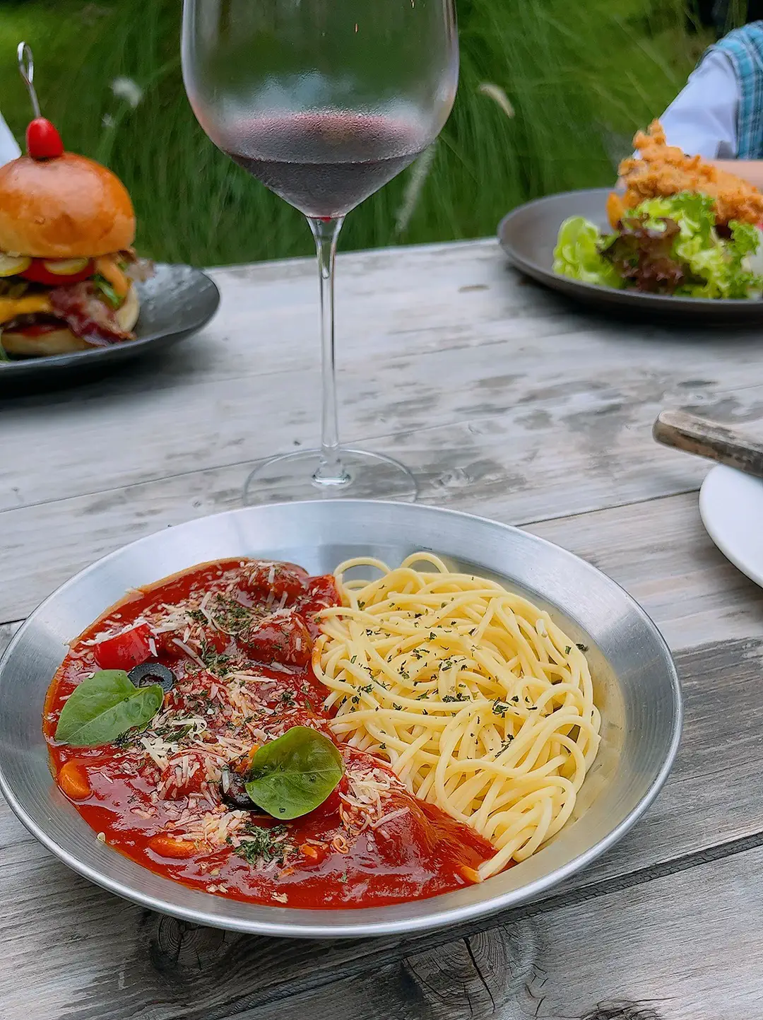 ร้านลับบางแสน .. yellowstone 😋 | แกลเลอรีที่โพสต์โดย 🍀Thanyahpat🍀 | Lemon8