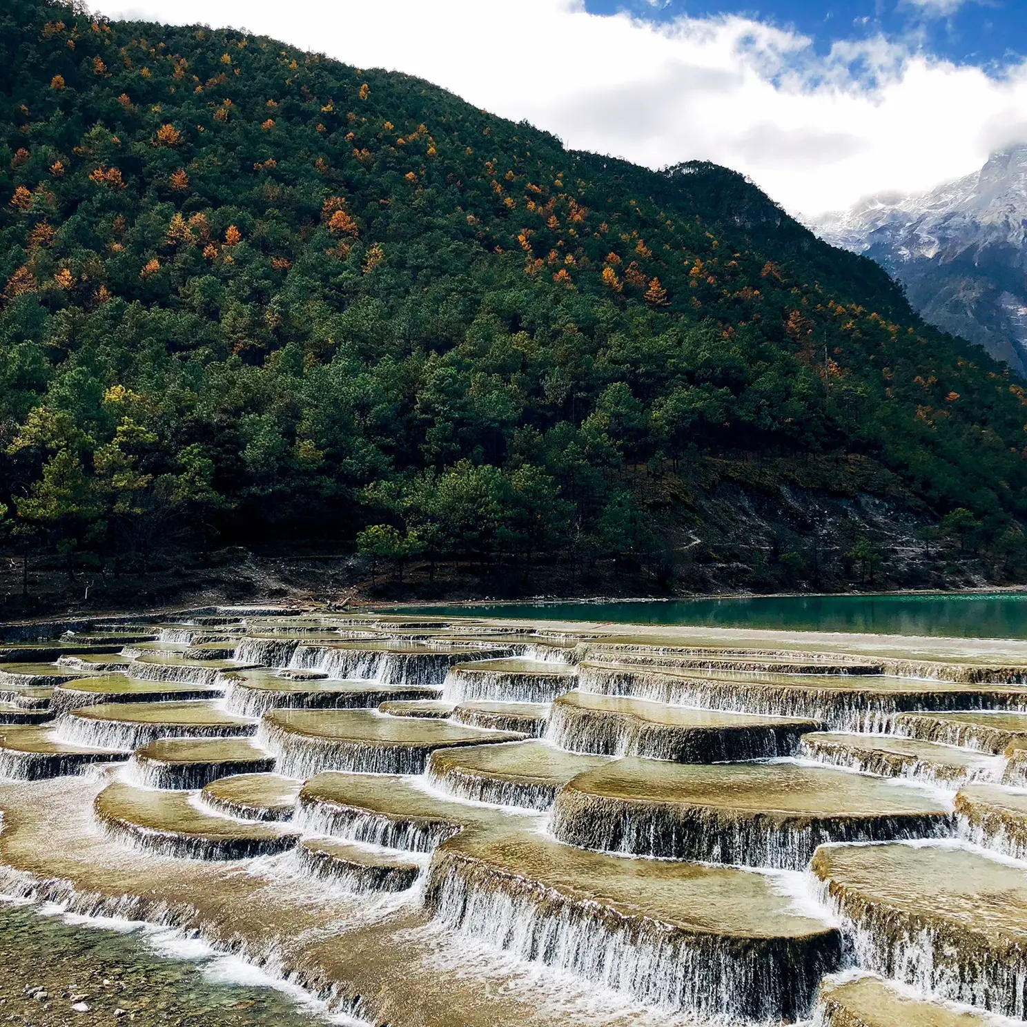 One day with the conquest of the Jade Dragon Snow Mountain, China ...