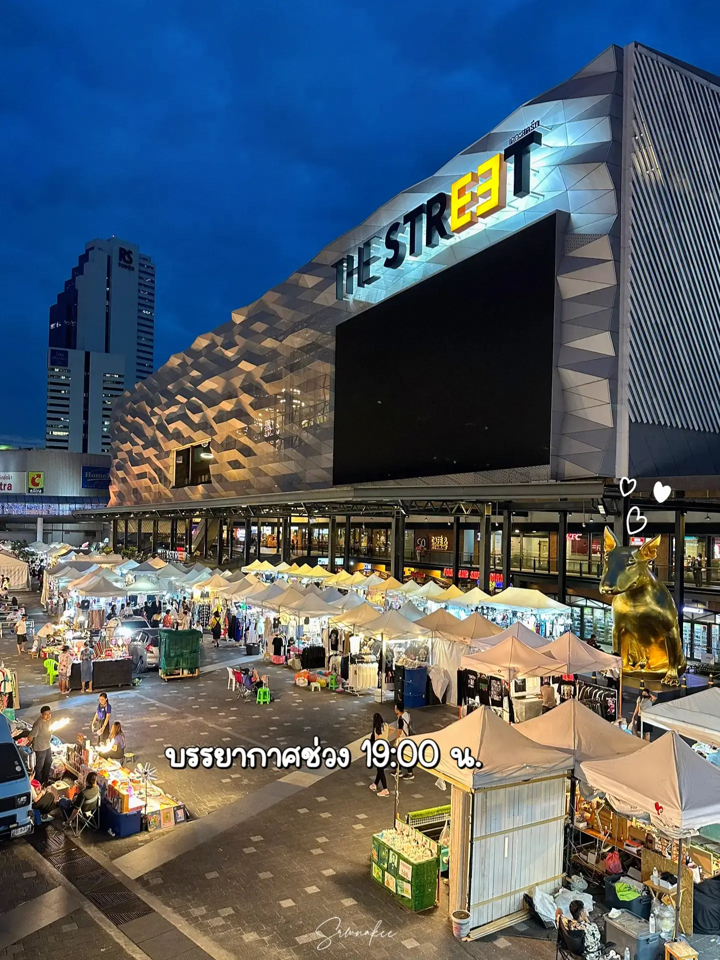 Shine👀|夜のフリーマーケットThe Street Reign | 🪐 srwnakee ̈が投稿したフォトブック | Lemon8