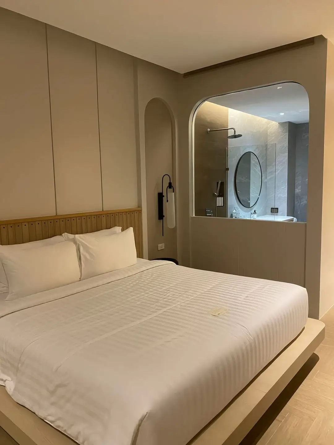 Arco Hotel Phuket Town | แกลเลอรีที่โพสต์โดย Taktaknp | Lemon8