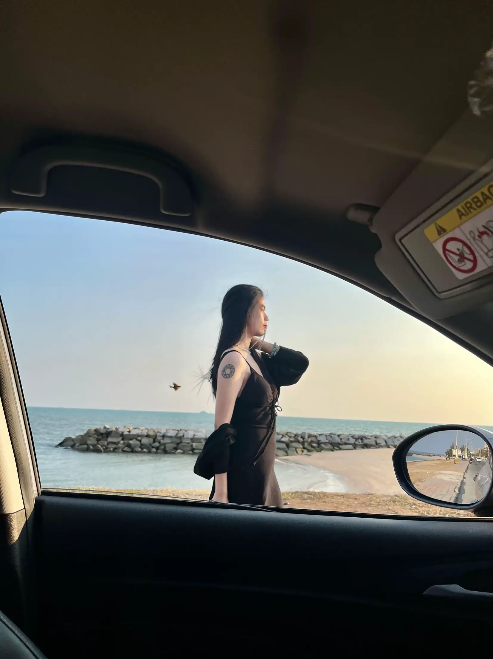 Photo ideas ถ่ายรูปในรถเเบบสาว Pinterest 🌊🚗 | แกลเลอรีที่โพสต์โดย ...