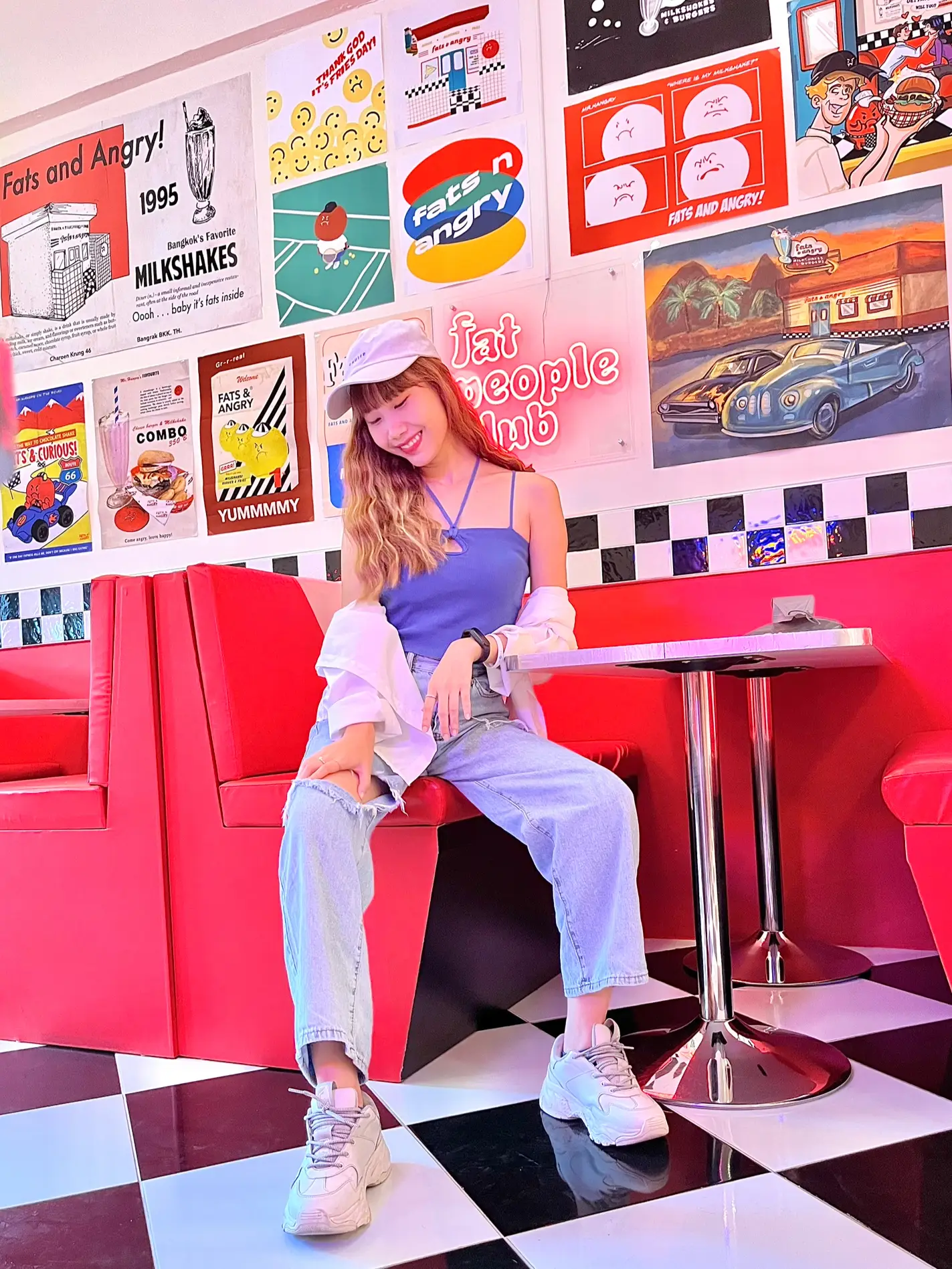 Give Out Ideas Chopped Cafe Poses! Fair Line Edition | Gallery posted by Pearrie bob ツ | Lemon8