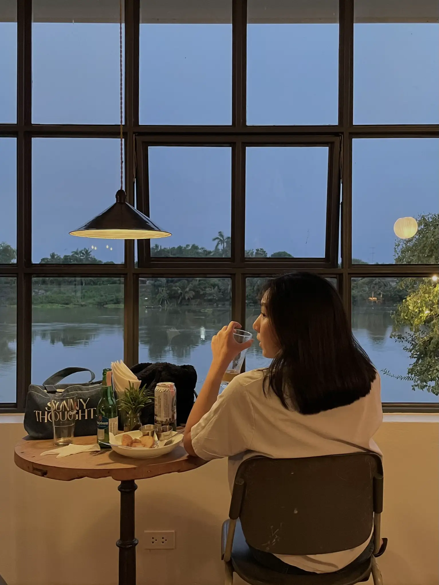 Normal Cafe คาเฟ่เก๋จัดในย่านโพธาราม! ราชบุรี 🫙 | แกลเลอรีที่โพสต์โดย thepichonthego | Lemon8