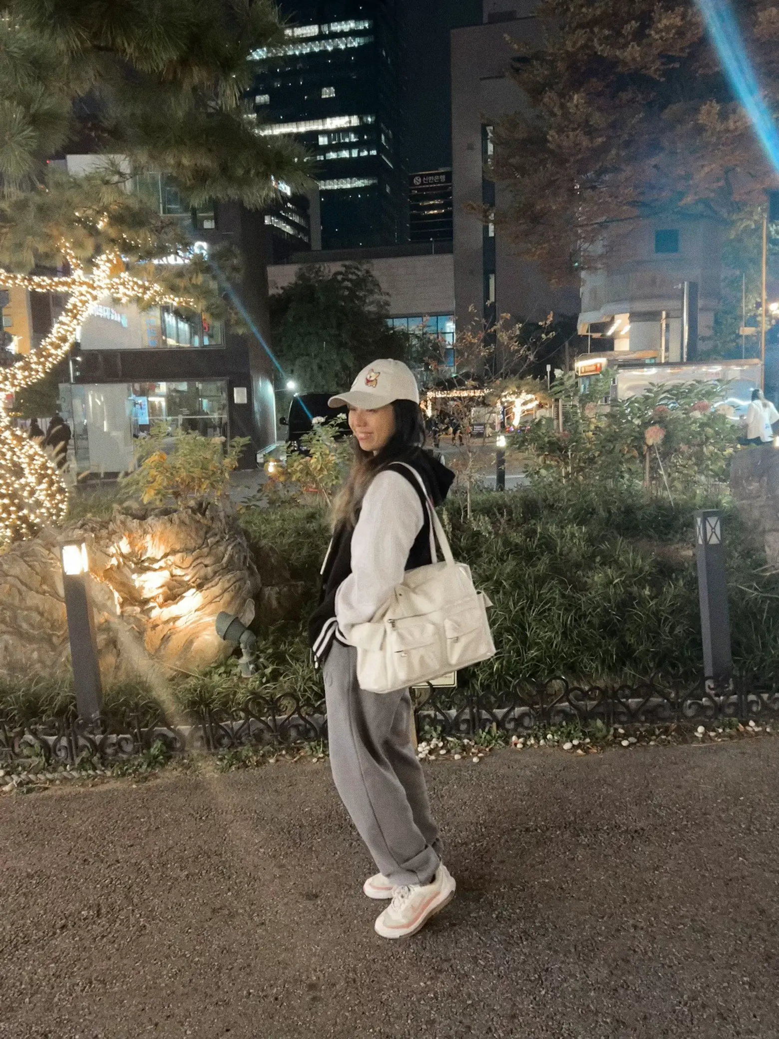 Current bag obsession - Samo Ondoh (Seoul) | Gallery posted by Cheryl ...