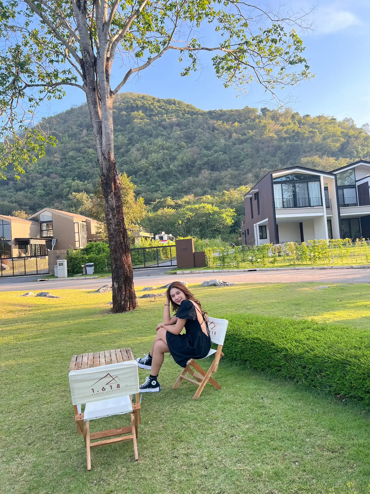 คาเฟ่บรรยากาศดีมากกกกก | แกลเลอรีที่โพสต์โดย BBee ① ⑤ | Lemon8