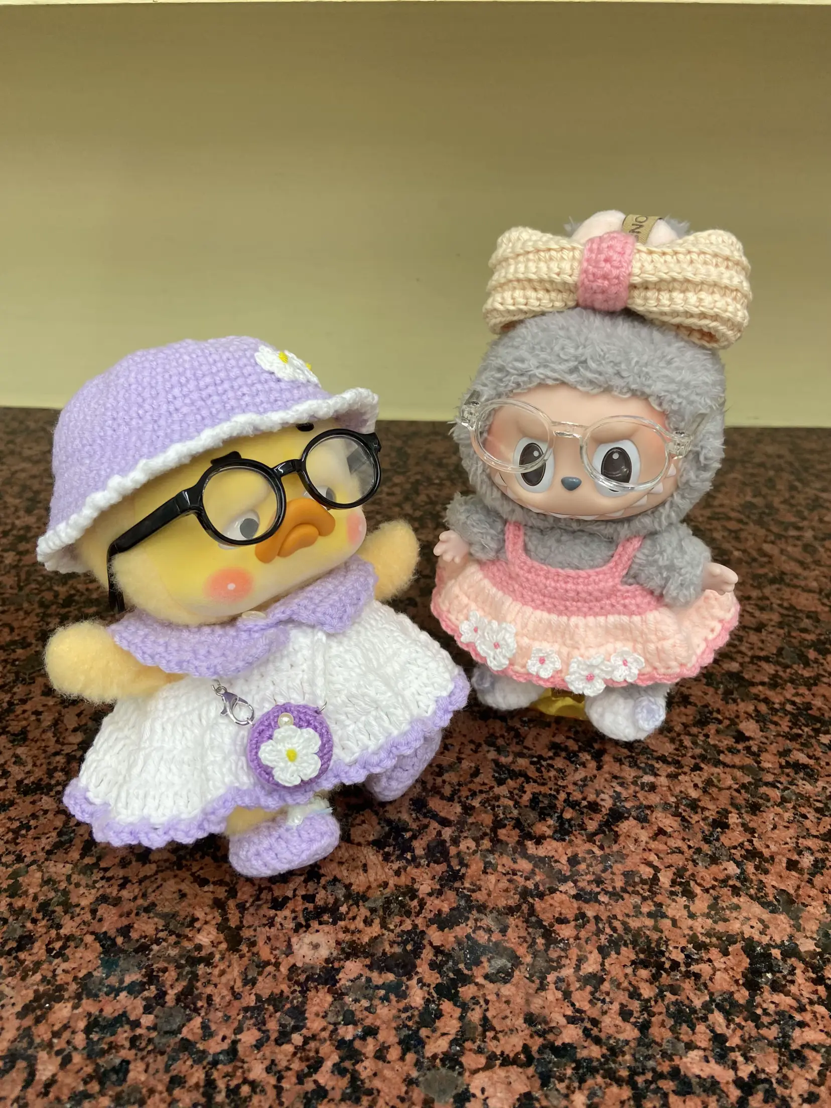 ลาบูบู้&เป็ดหน้าบึ้ง | แกลเลอรีที่โพสต์โดย NuPloy Ka | Lemon8