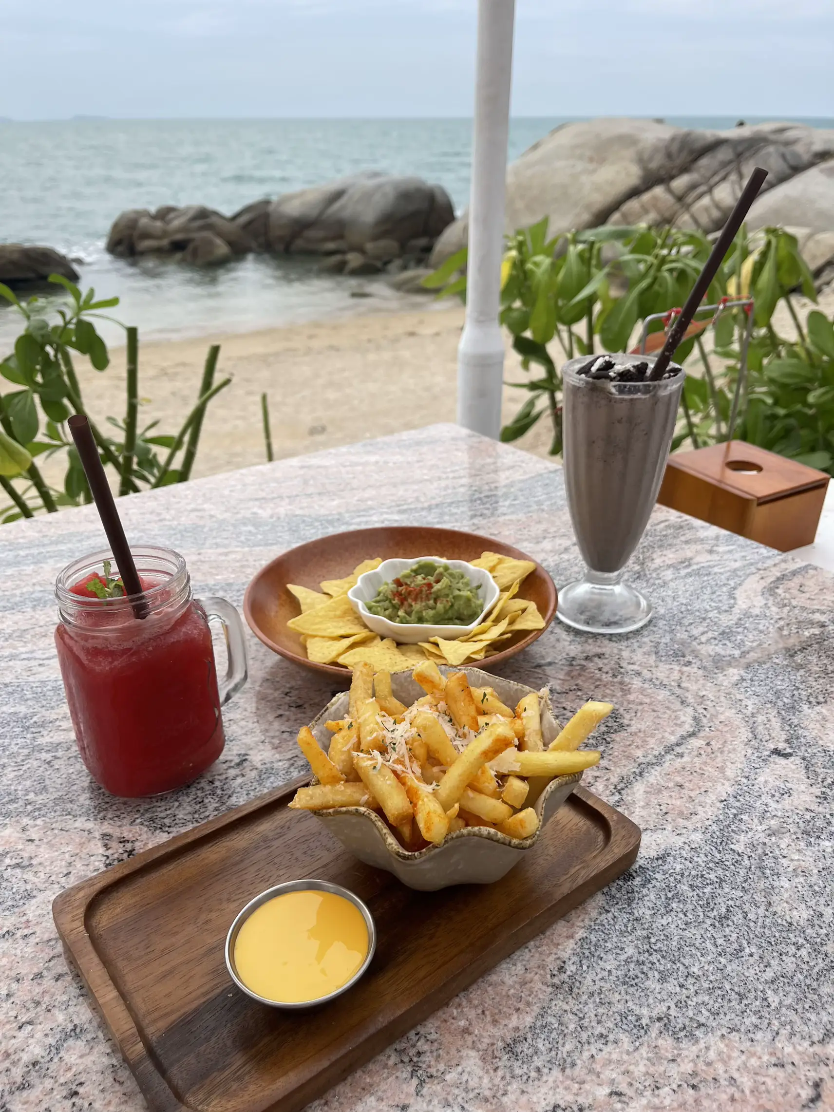 The Moment Beach House Restaurant Pattaya 🌊☀️⛱️ | แกลเลอรีที่โพสต์โดย ...