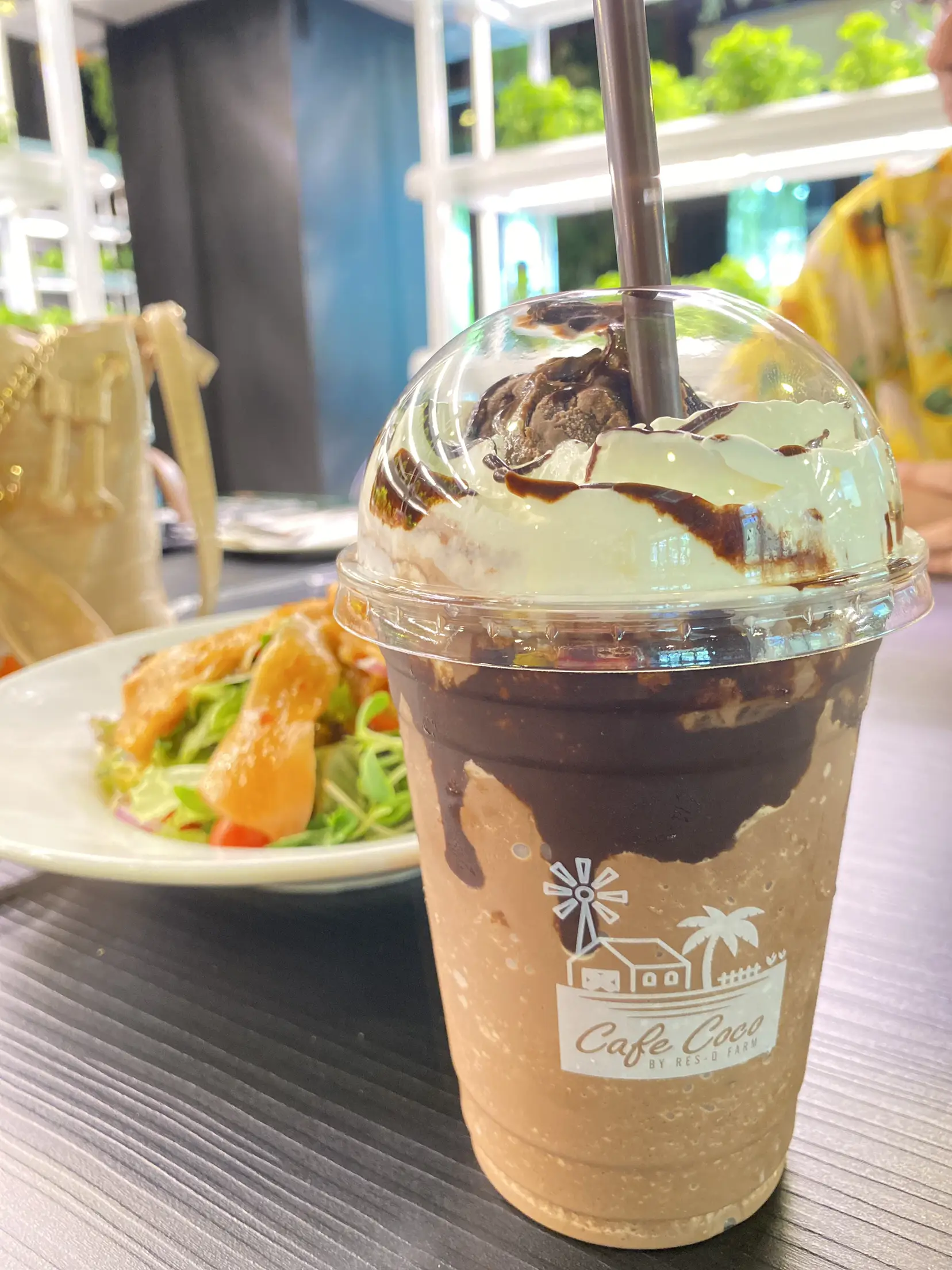 Coco cafe ☕️ | Galeri disiarkan oleh 🚗พาลูกเที่ยว 👧 | Lemon8
