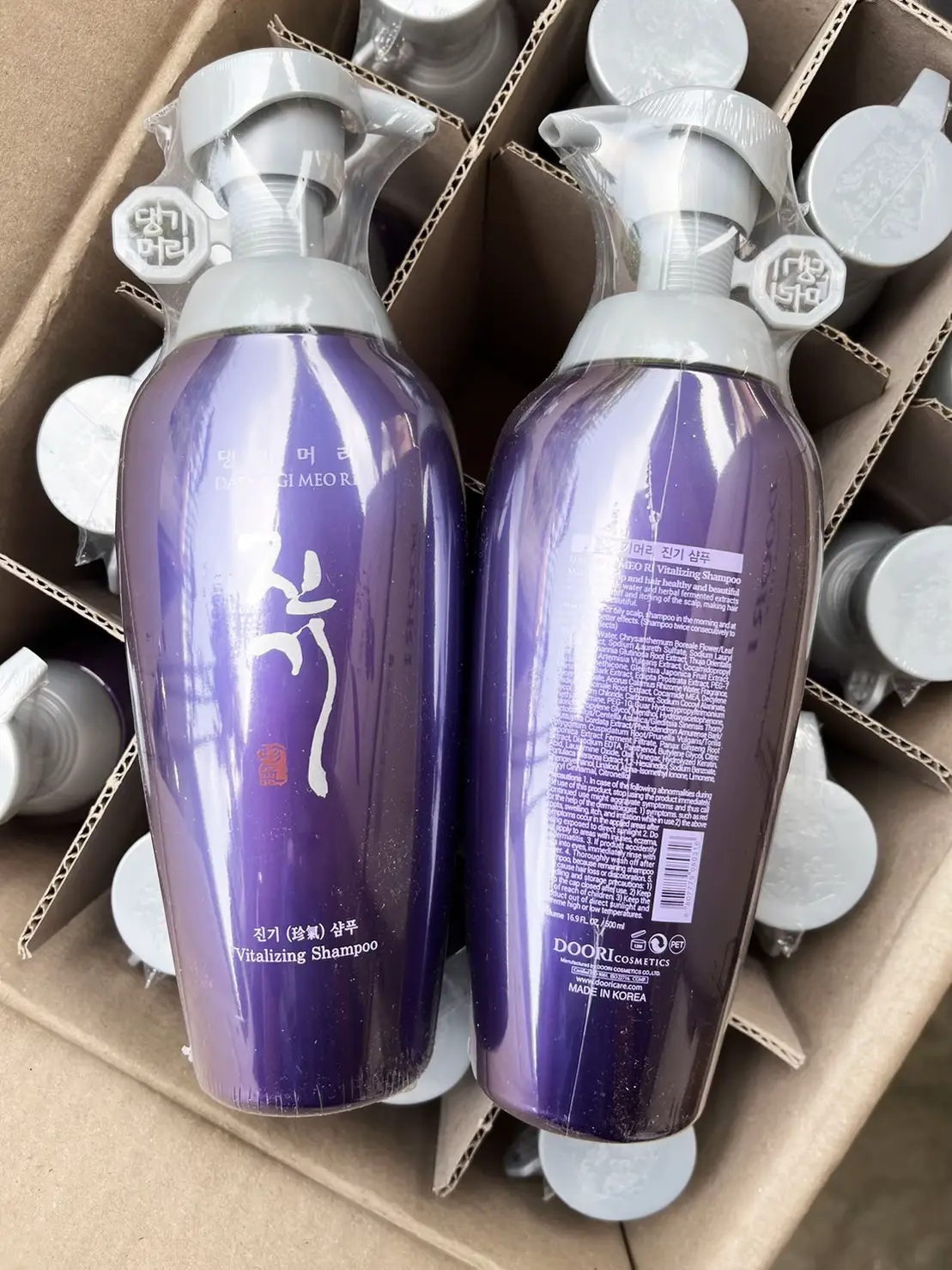 แชมพู Daeng Gi Meo Ri Vitalizing Shampoo 500 ml. | Gallery posted by Ball Pongsatorn | Lemon8