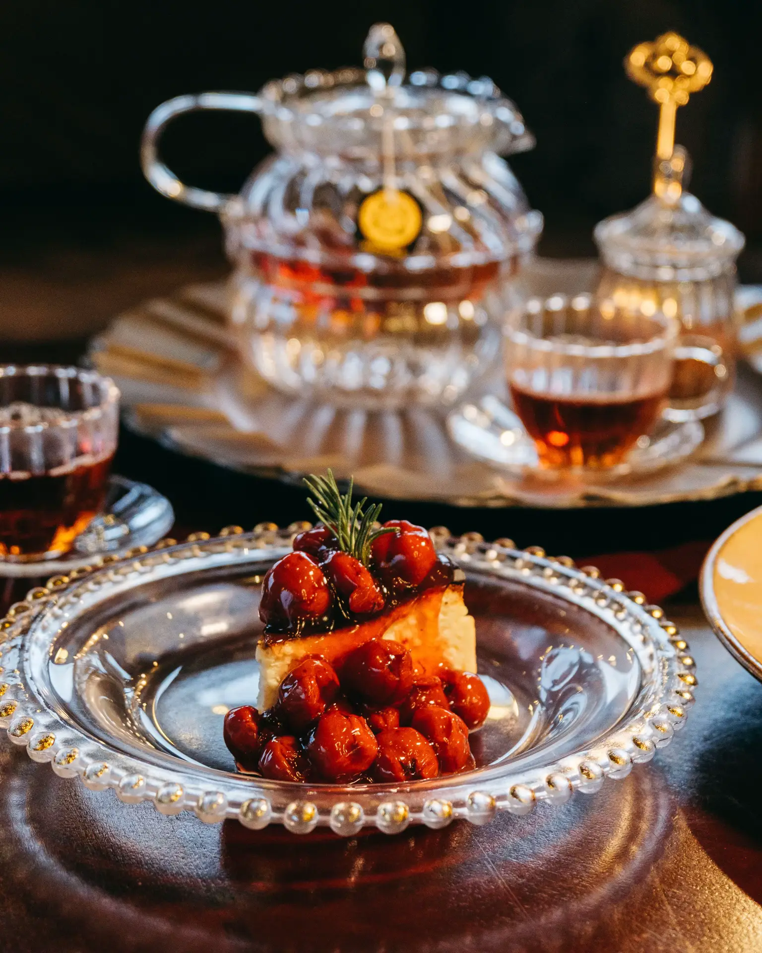 สัมผัสบรรยากาศแบบหลอนๆ แต่แฝงความหรูหรา ที่ BEGIN AGAIN | Gallery posted by Rattomarty | Lemon8