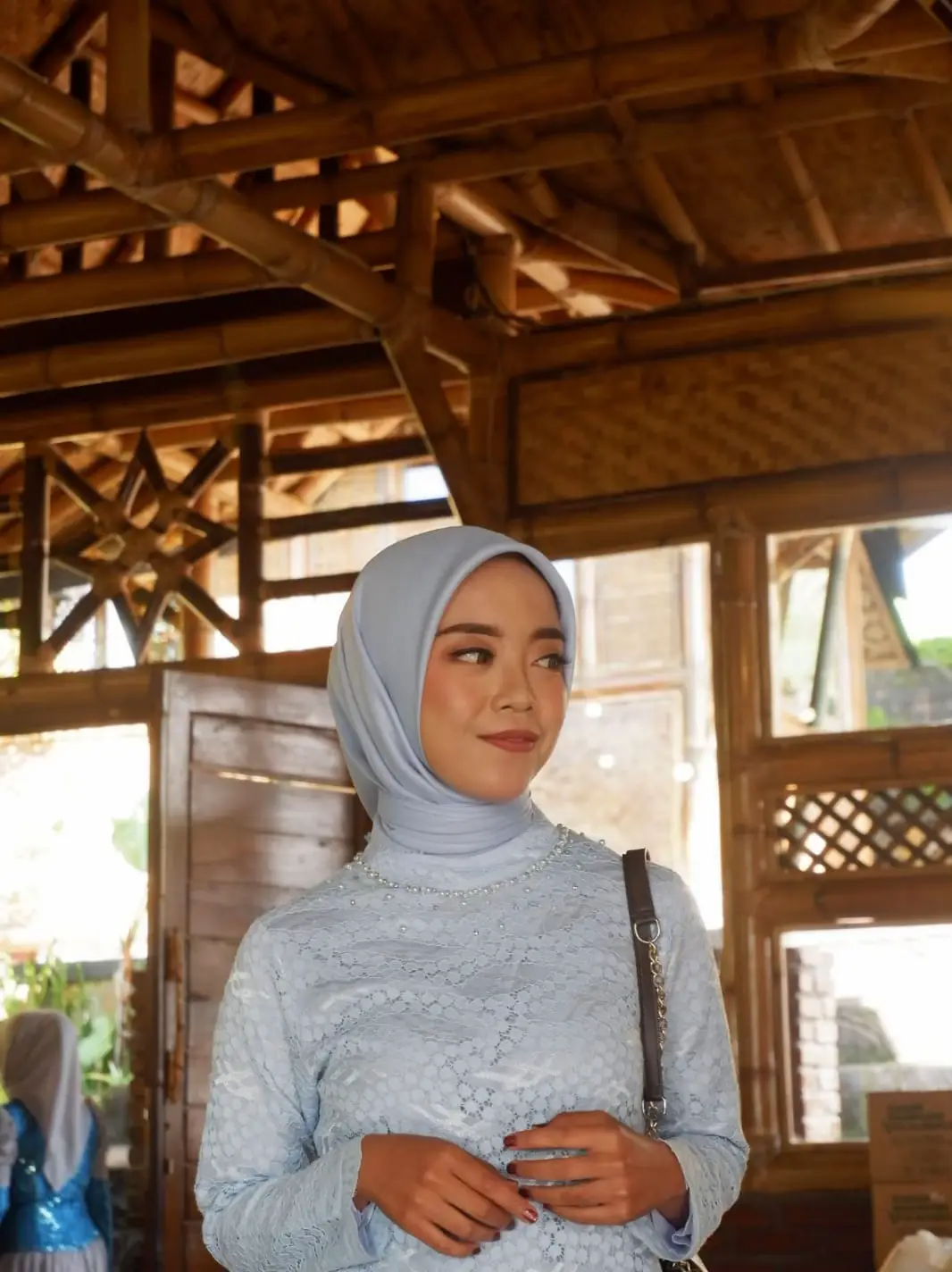 Cara berpose ala Gena | Galeri diposting oleh Gena Rahma A | Lemon8