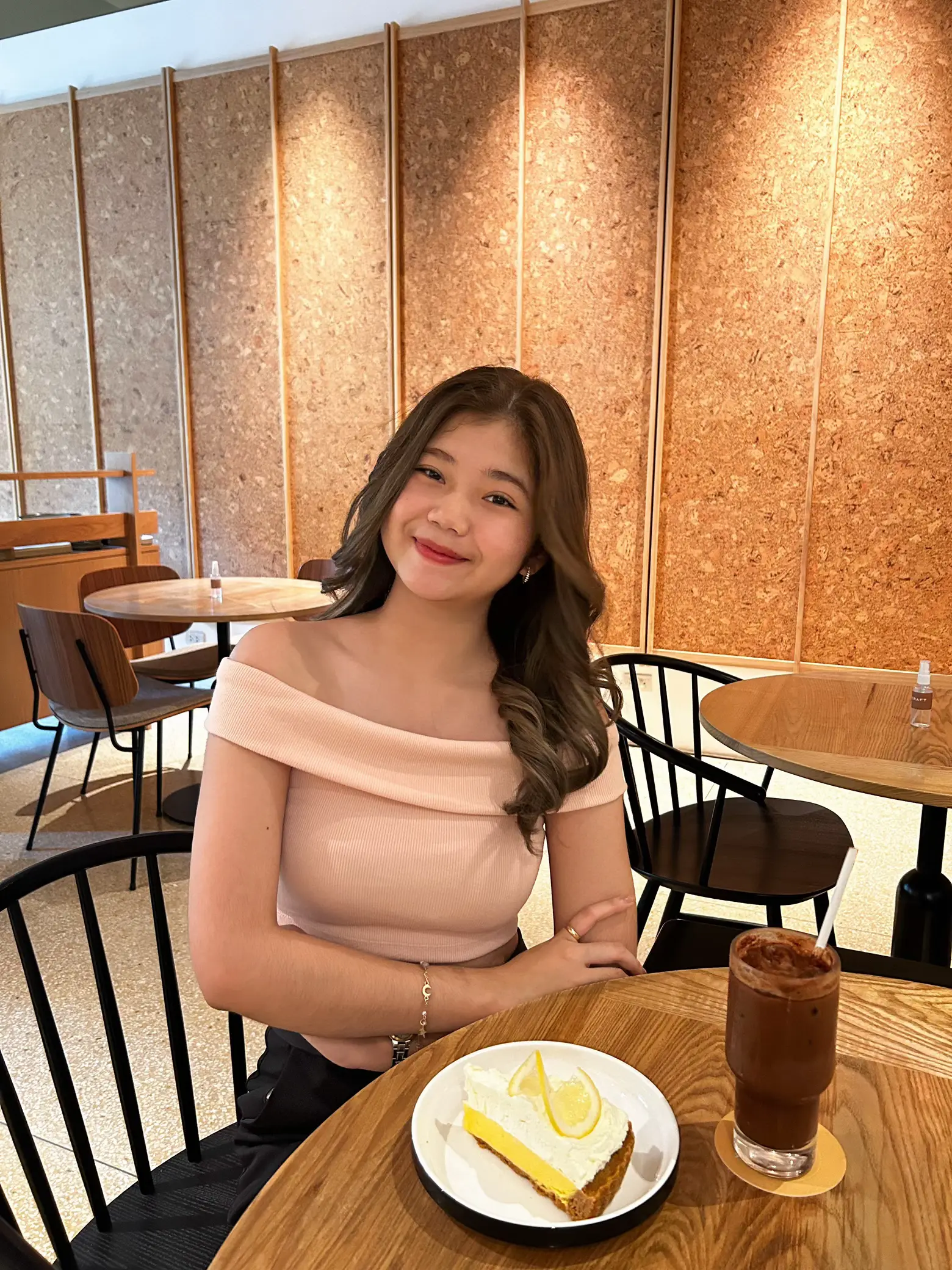 สายมินิมอลมาทางนี้!! Café Craft by CHANINTR ฟีล“อบอุ่นใจ” | แกลเลอรีที่โพสต์โดย PIMPLOY | Lemon8