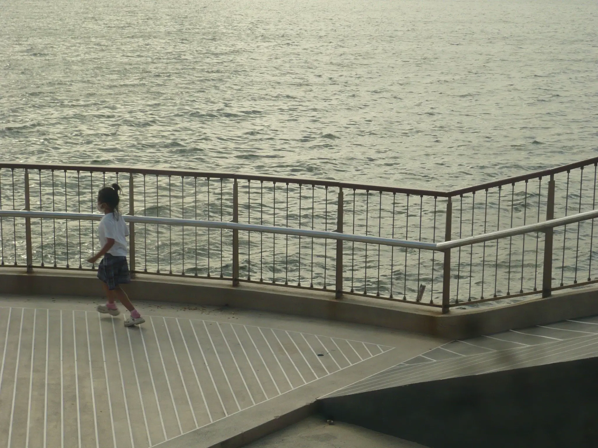 Review old digicam : LUMIX Leica DC lens | แกลเลอรีที่โพสต์โดย mantra ...