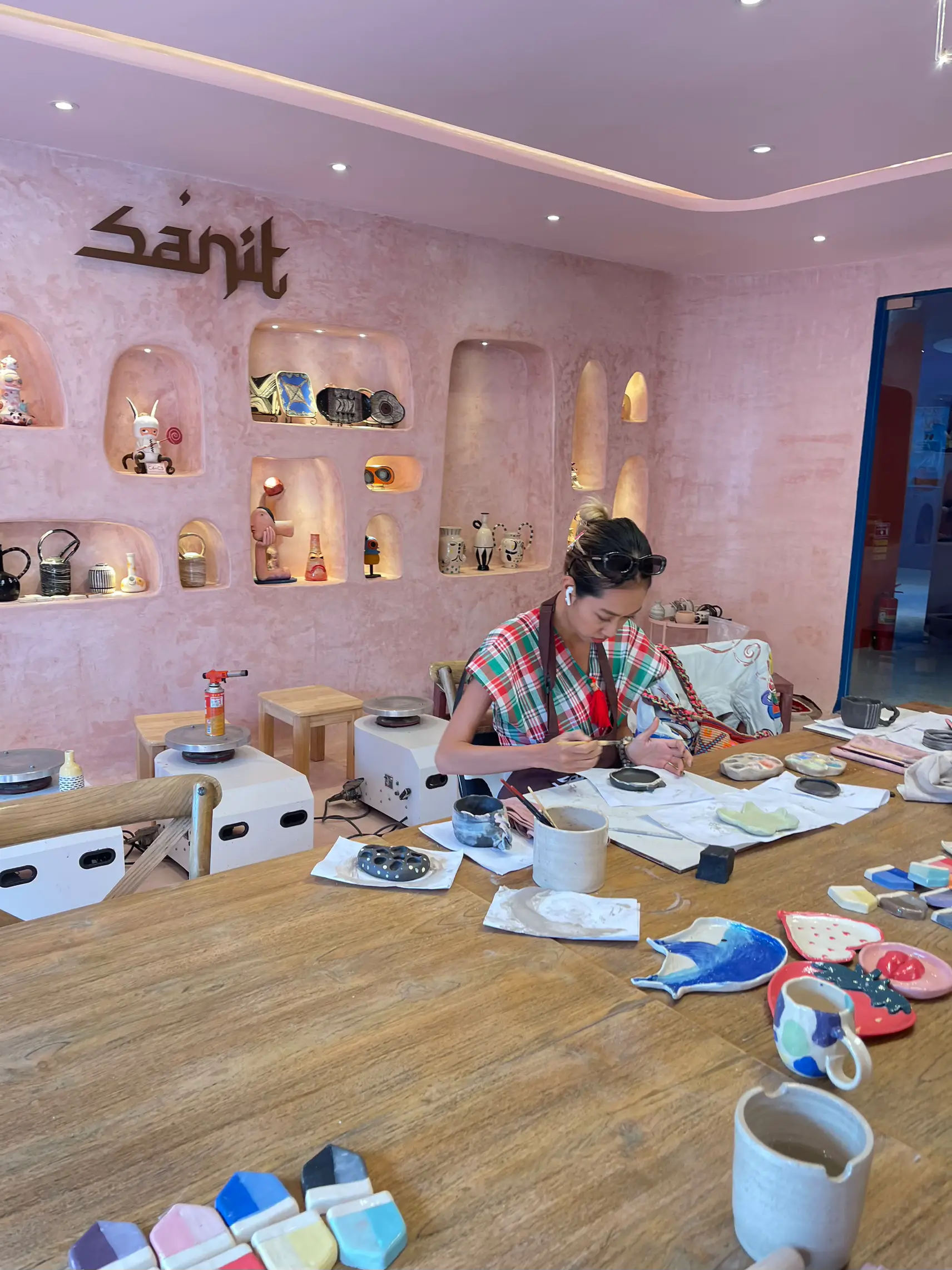 Ceramics Workshop | แกลเลอรีที่โพสต์โดย Kwang Krittaya | Lemon8